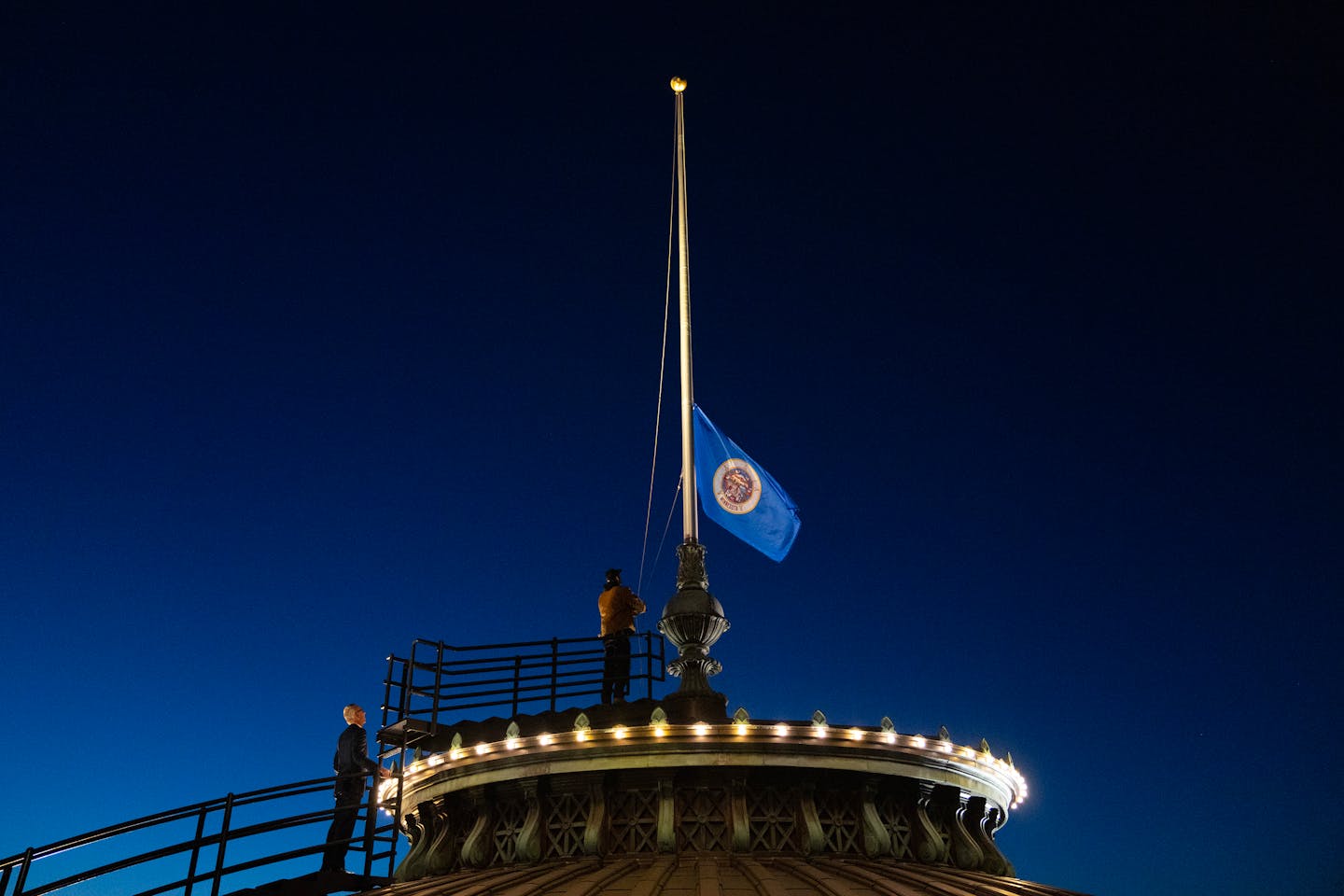 'Watching history happen': Minnesota's redesigned flag raised at State ...