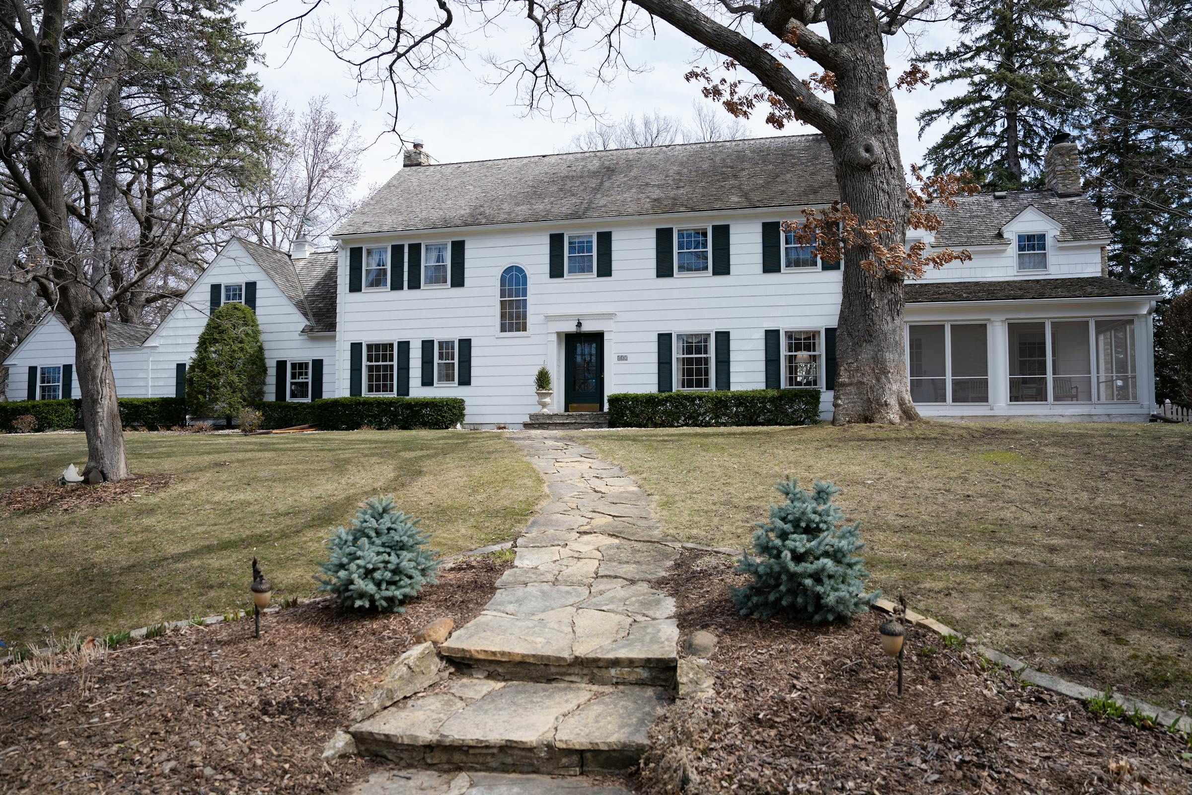 Couple restore Hopkins ‘three-chimney house’ built by Gluek family in 1939