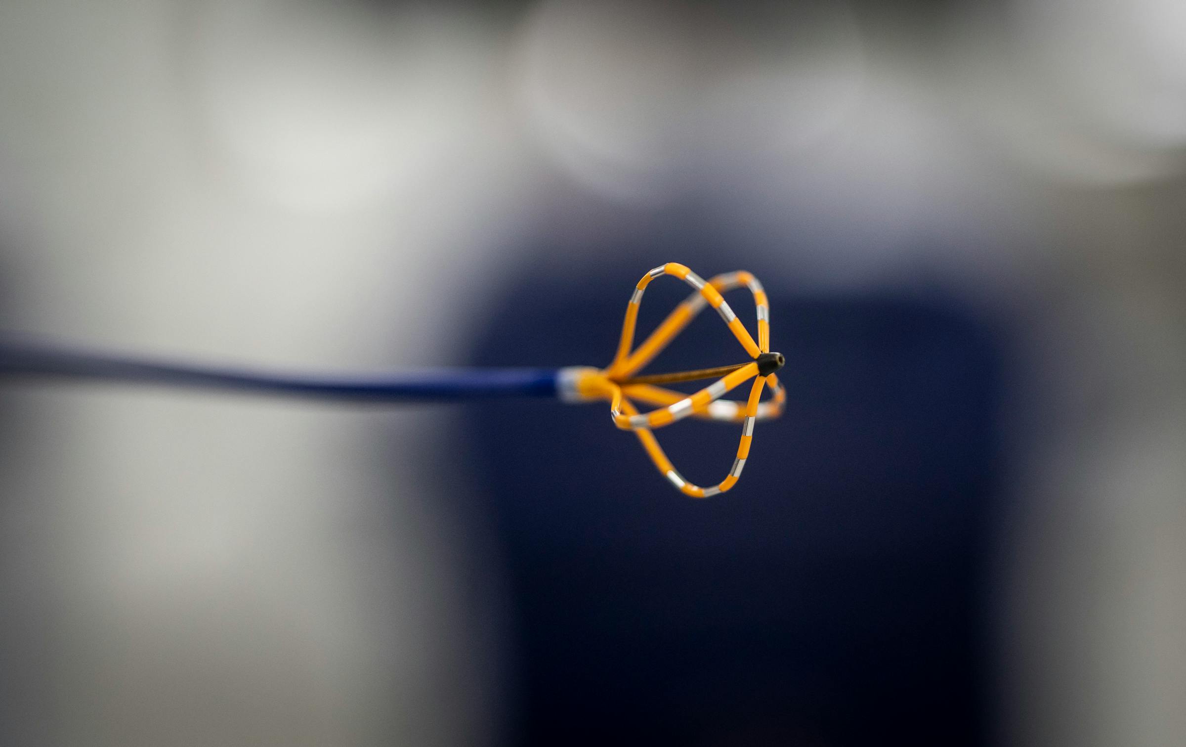 Boston Scientific stock drops after blockbuster procedure faces ...