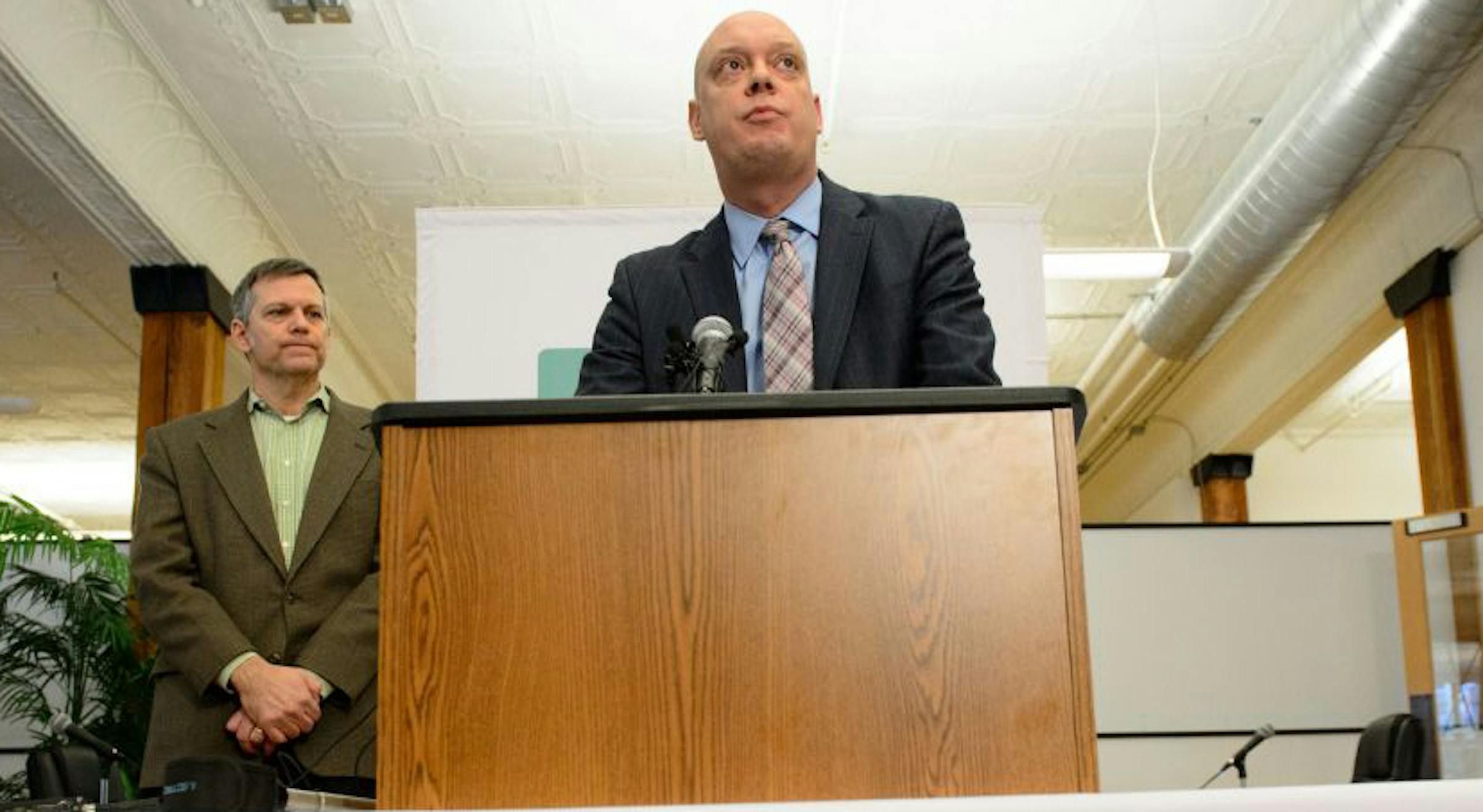 MNsure's website contractors draw 11th-hour flak