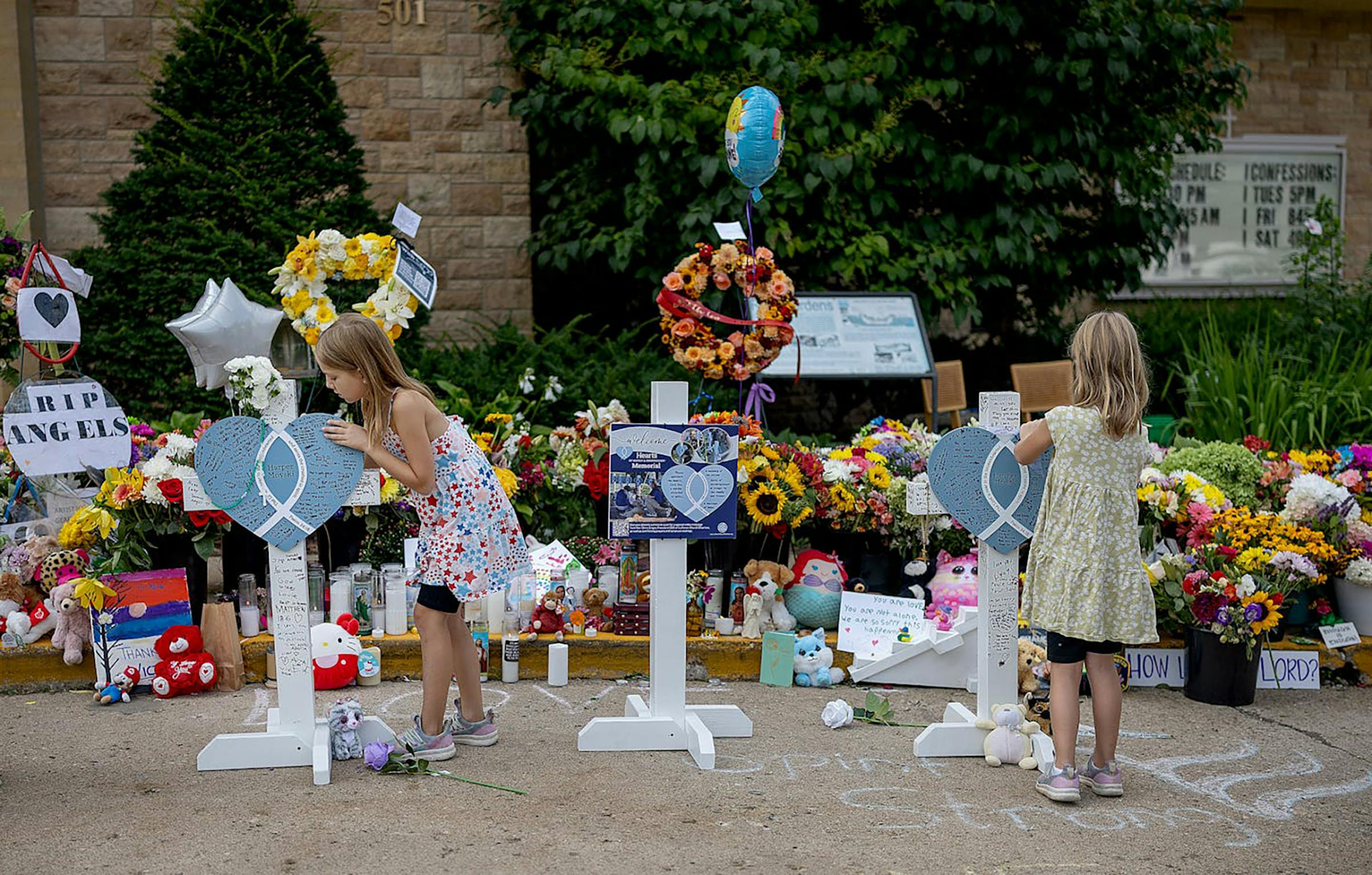 Annunciation Church shooting survivors offered support from victims of ...