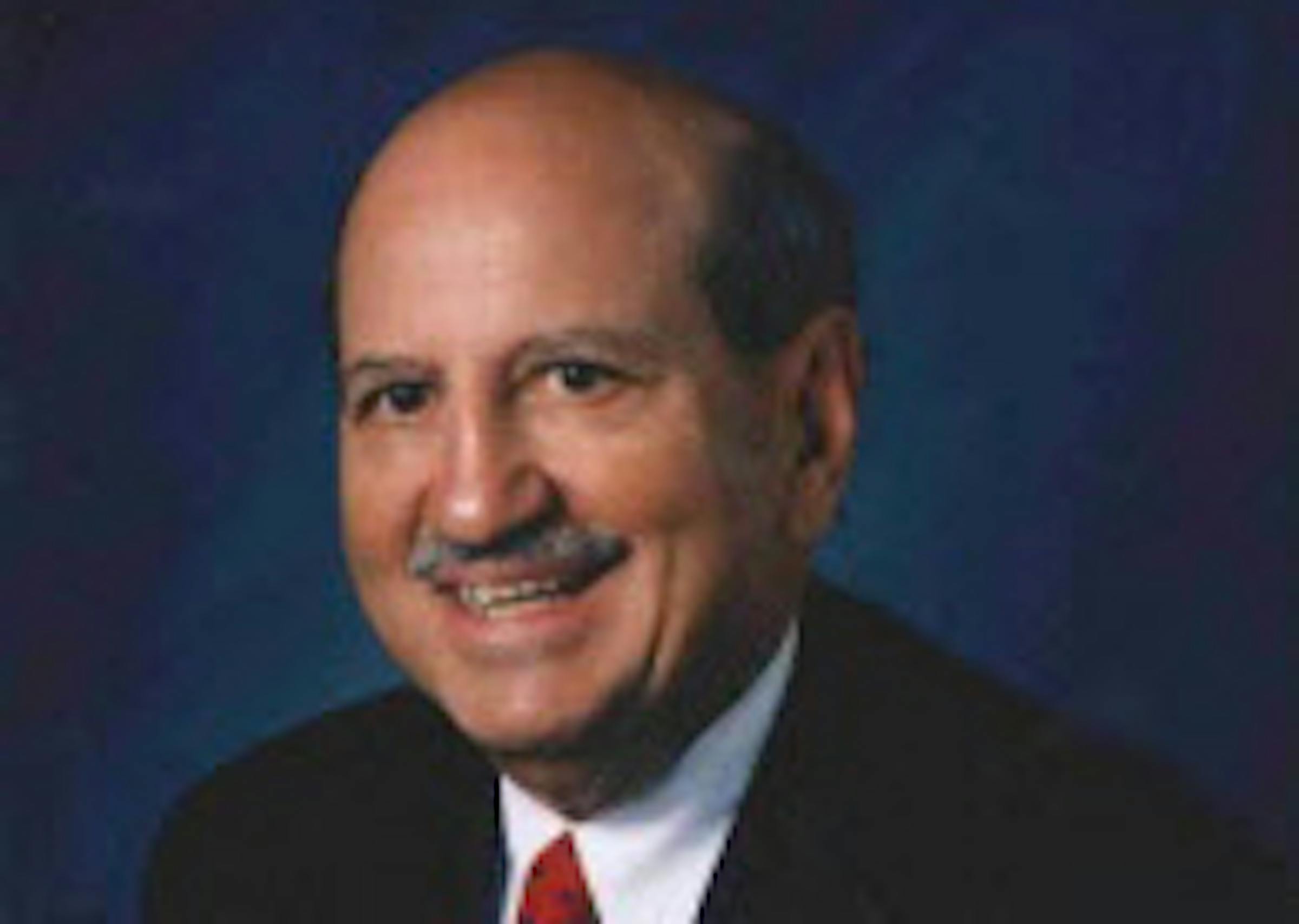 Minneapolis lawyer Ralph Strangis, who put together big deals and ...