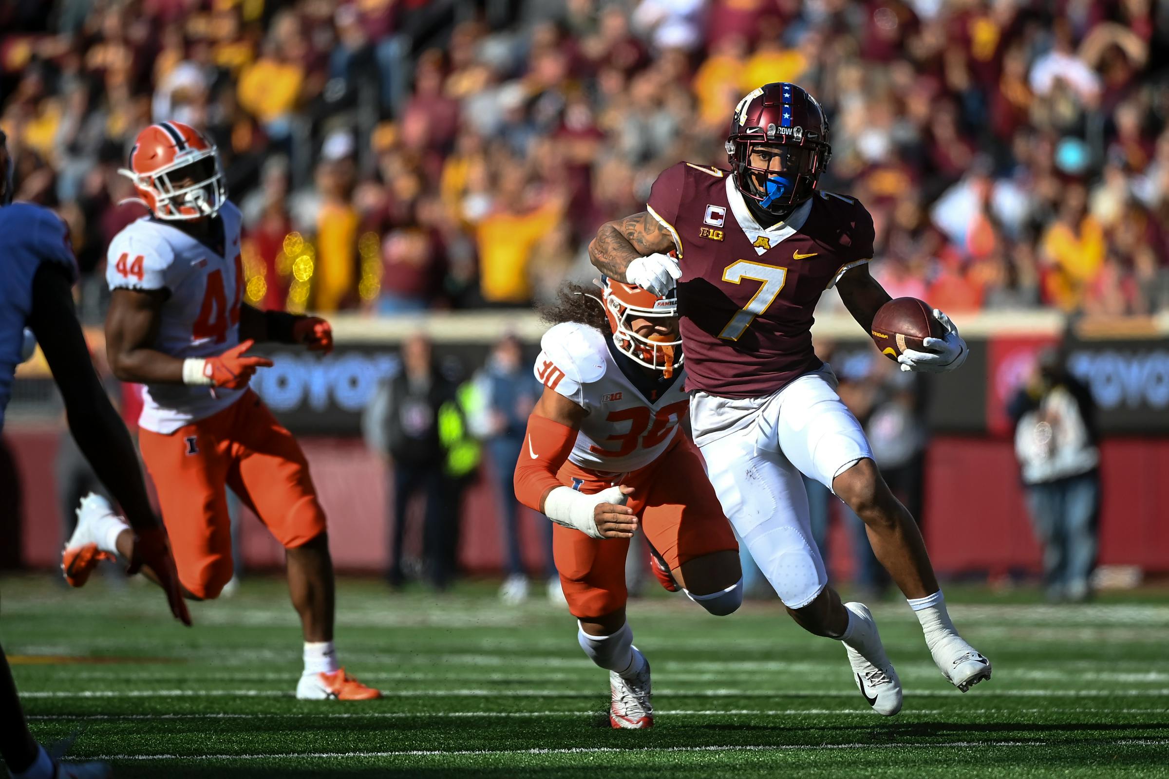 Leading Gophers receiver Chris Autman-Bell is returning for a sixth season