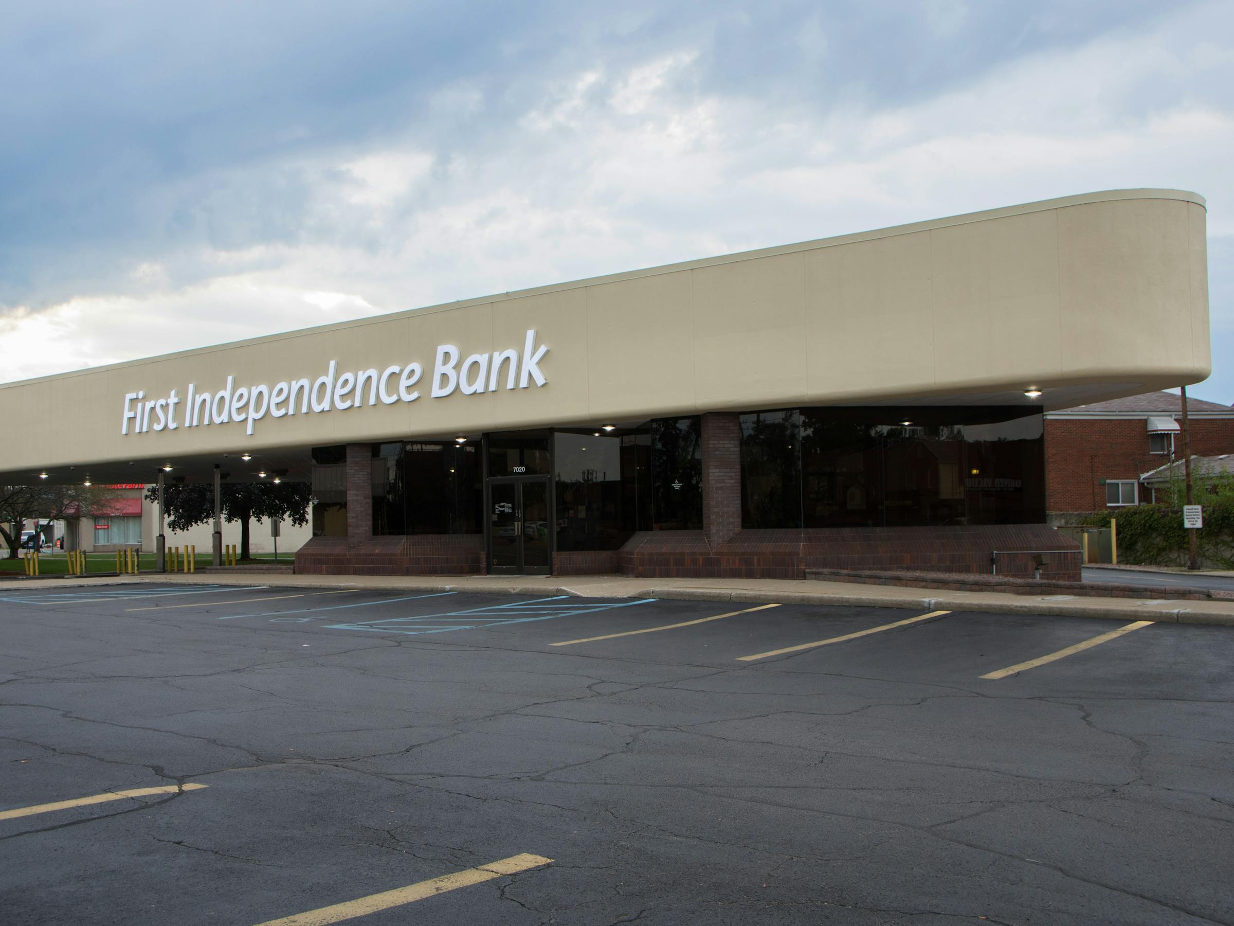 A Black-owned bank from Detroit is coming to Twin Cities, after invite ...