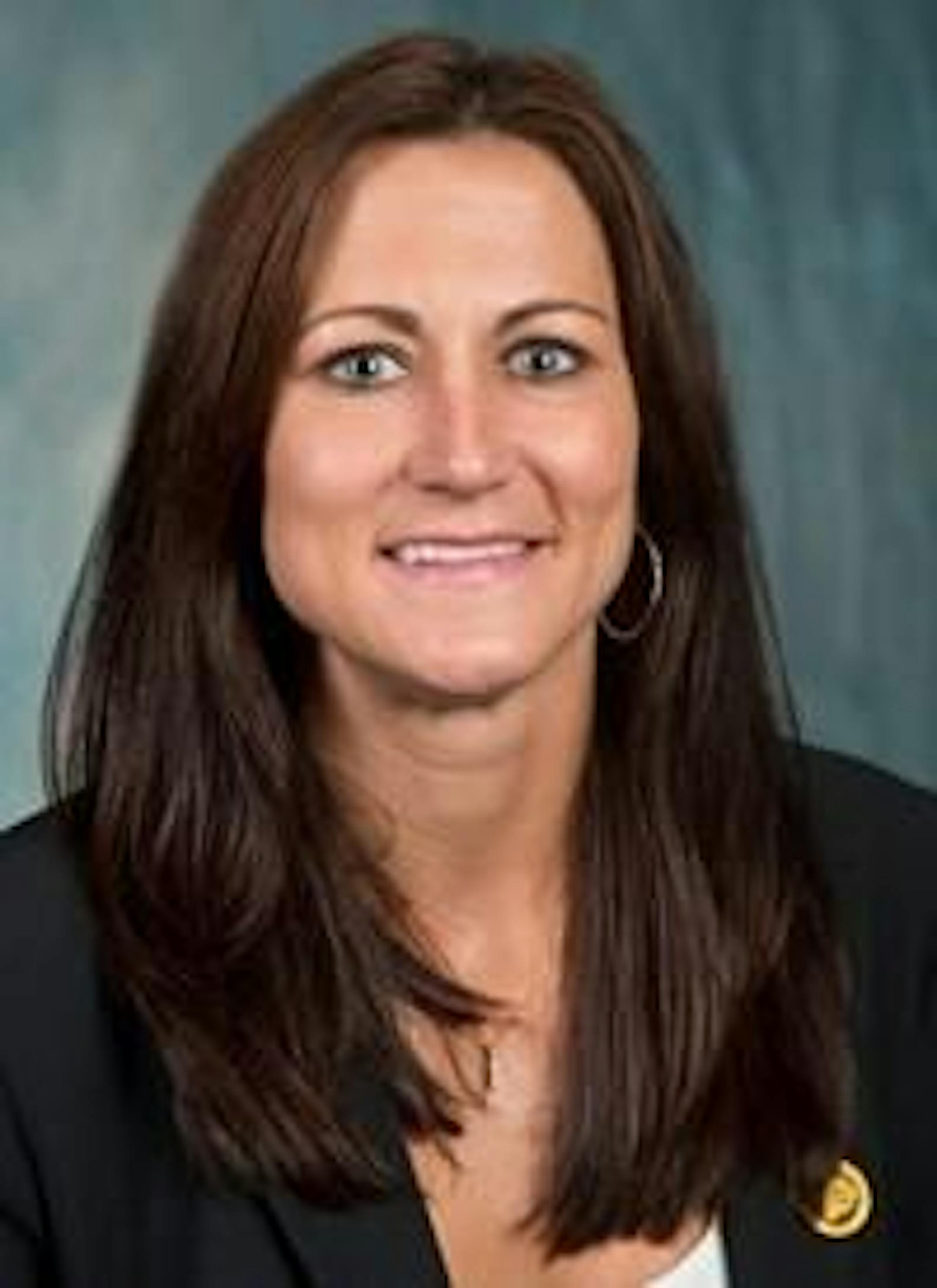 St. Thomas hires Mandy Pearson as women's basketball coach