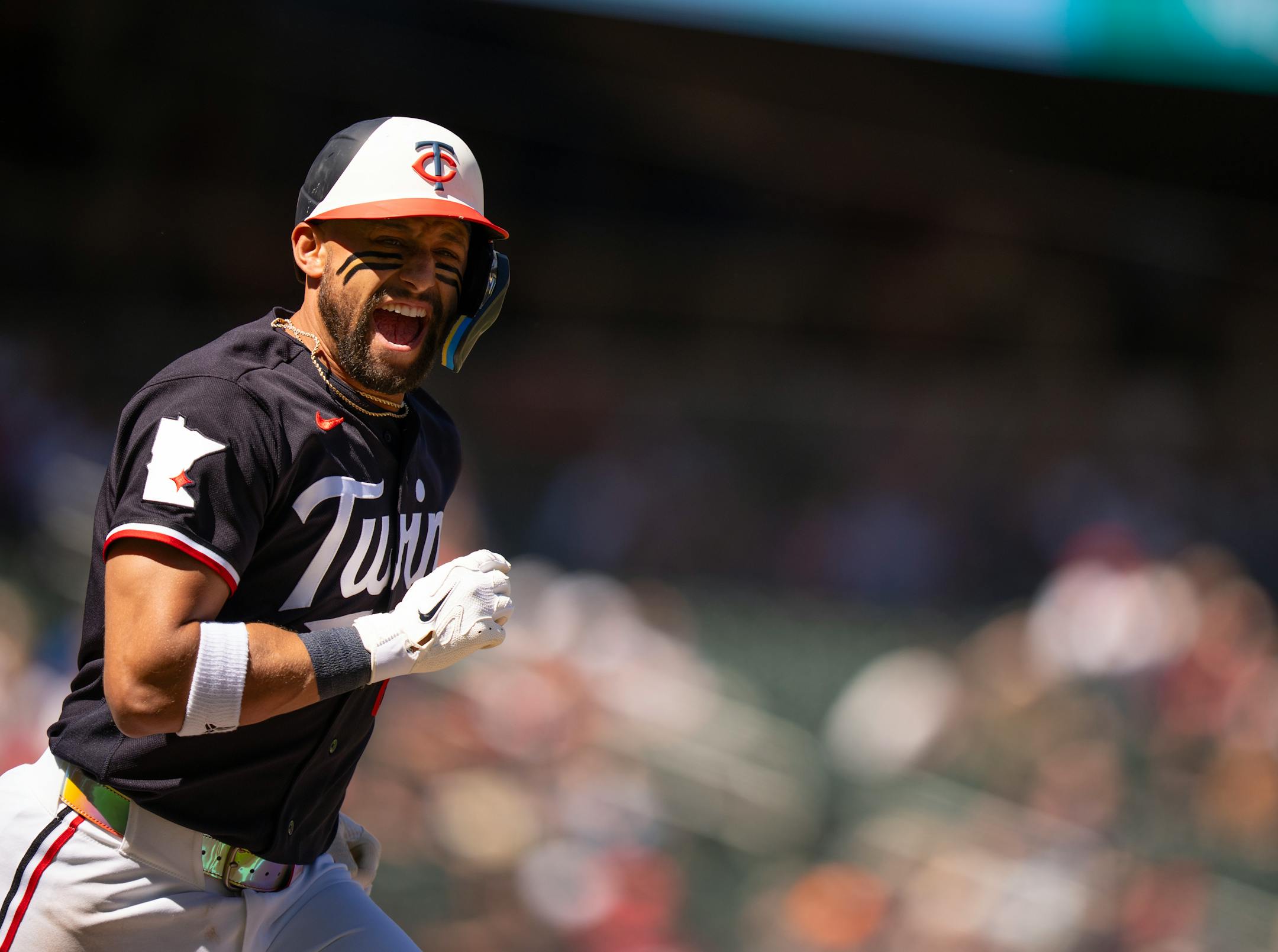 MN Twins infielder Royce Lewis rediscovered his swing after visiting ...
