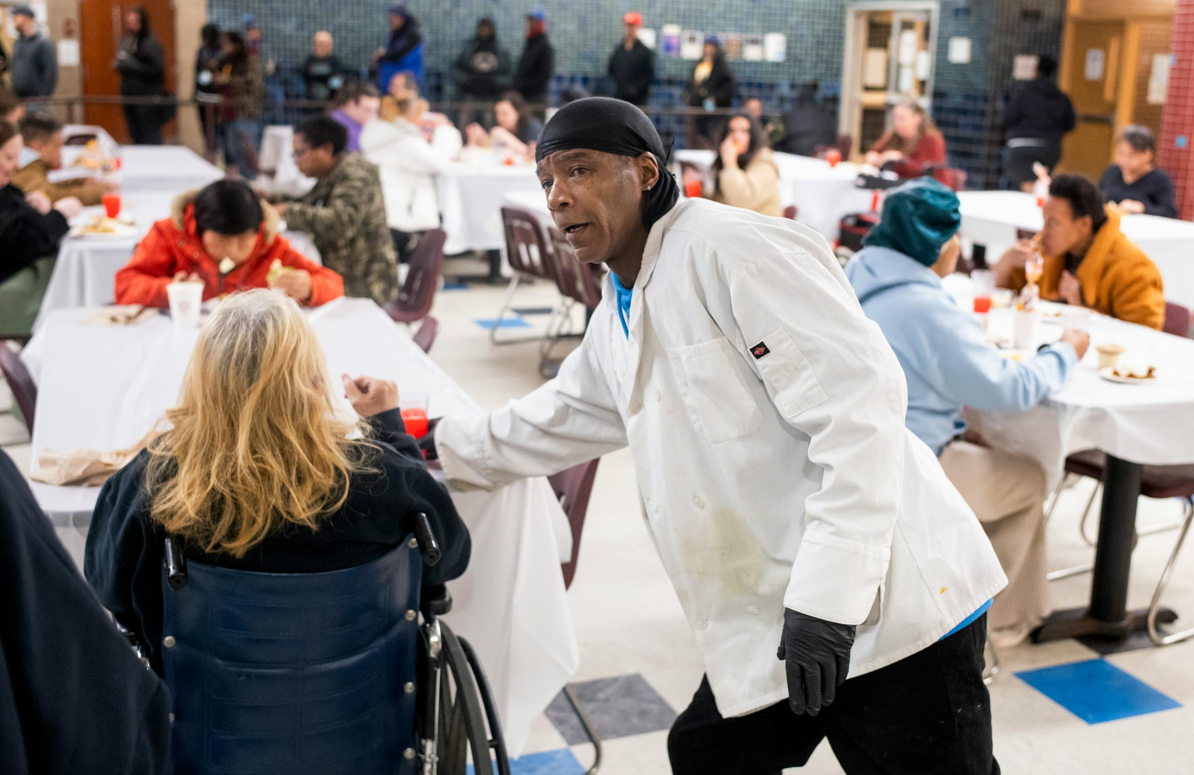 Amid limited food aid and increased need, free Twin Cities Thanksgiving ...