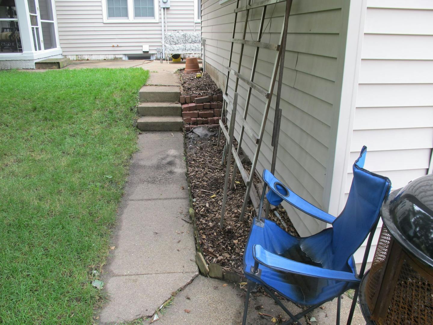 Bare-bones backyard in northeast Minneapolis is now an inviting outdoor ...