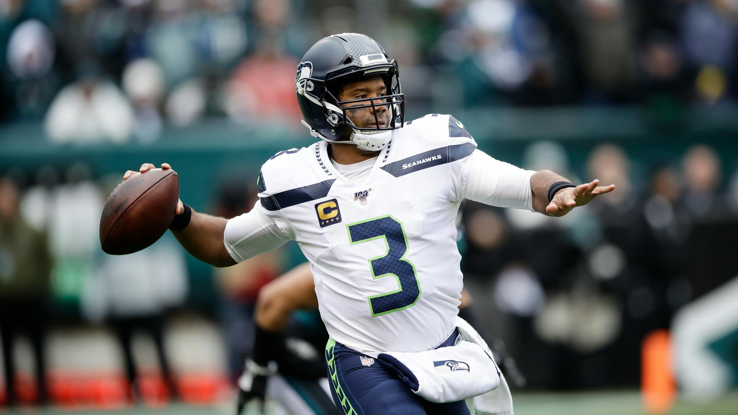 Inside the red zone, Seahawks QB Russell Wilson mostly red-hot