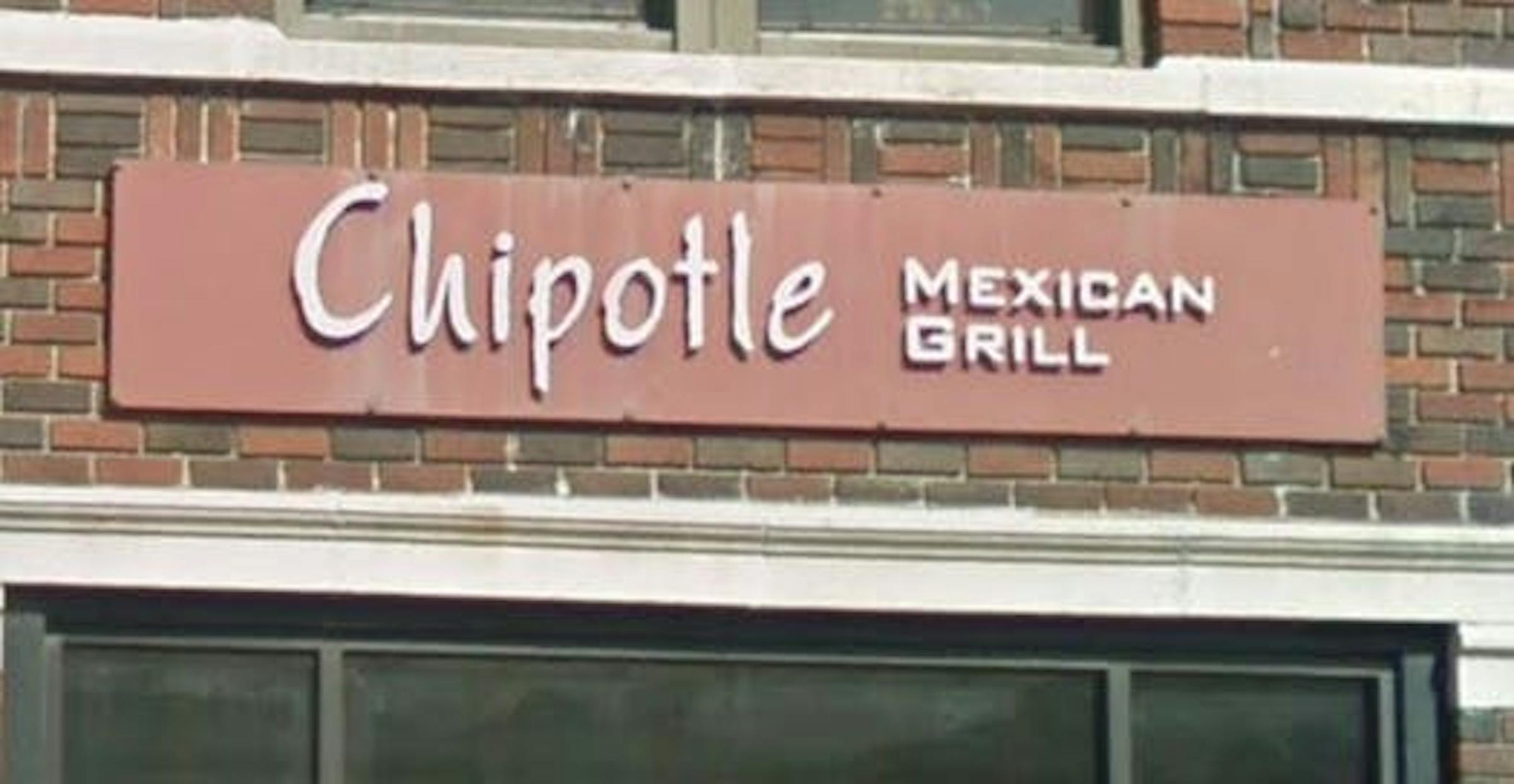 St. Paul Chipotle manager says she was standing up for her employees