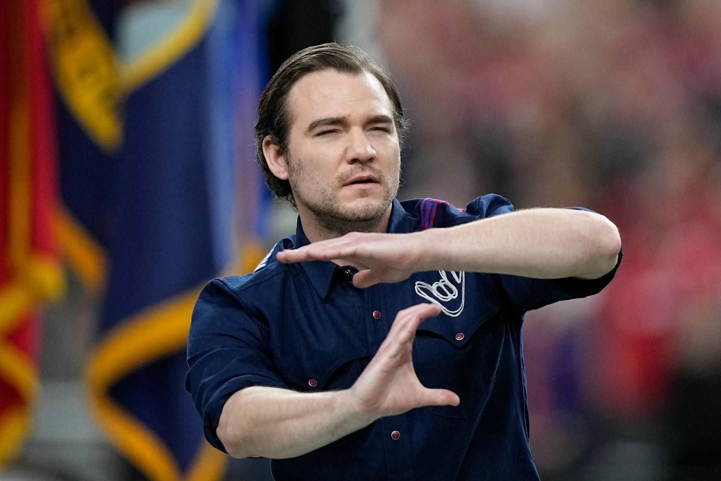 CBS snubs Duluth’s Daniel Durant, other American Sign Language ...