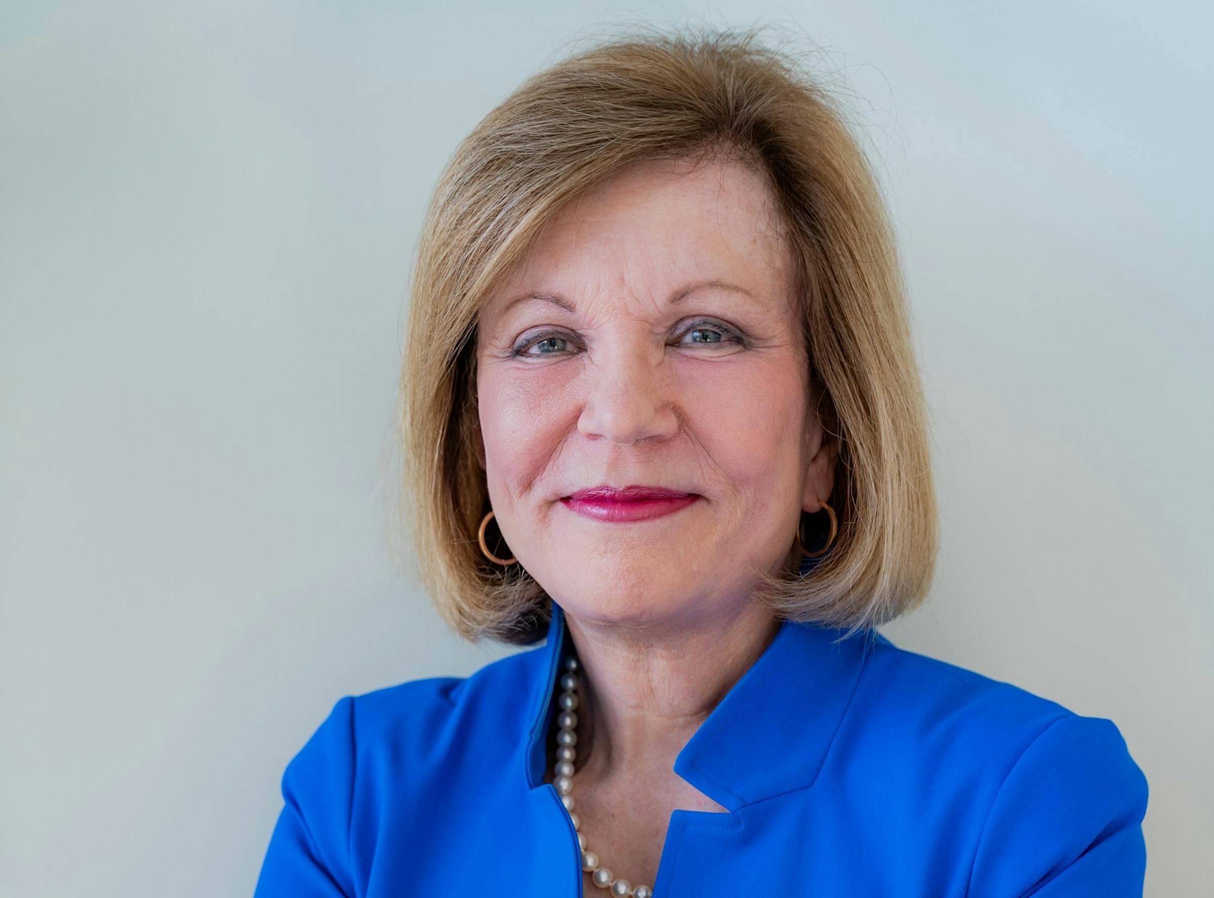 Barbara Walters was a 'Rulebreaker,' according to new biography that ...