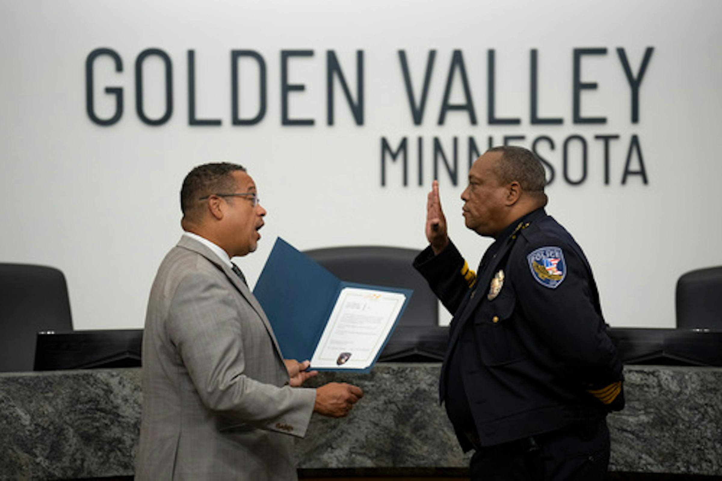 Golden Valley swears in new police chief