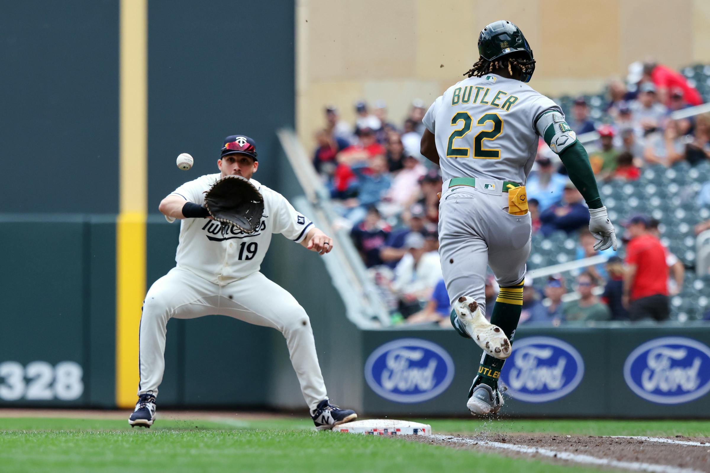 Twins lose regular season home finale to A's, will be No. 3 seed in ...