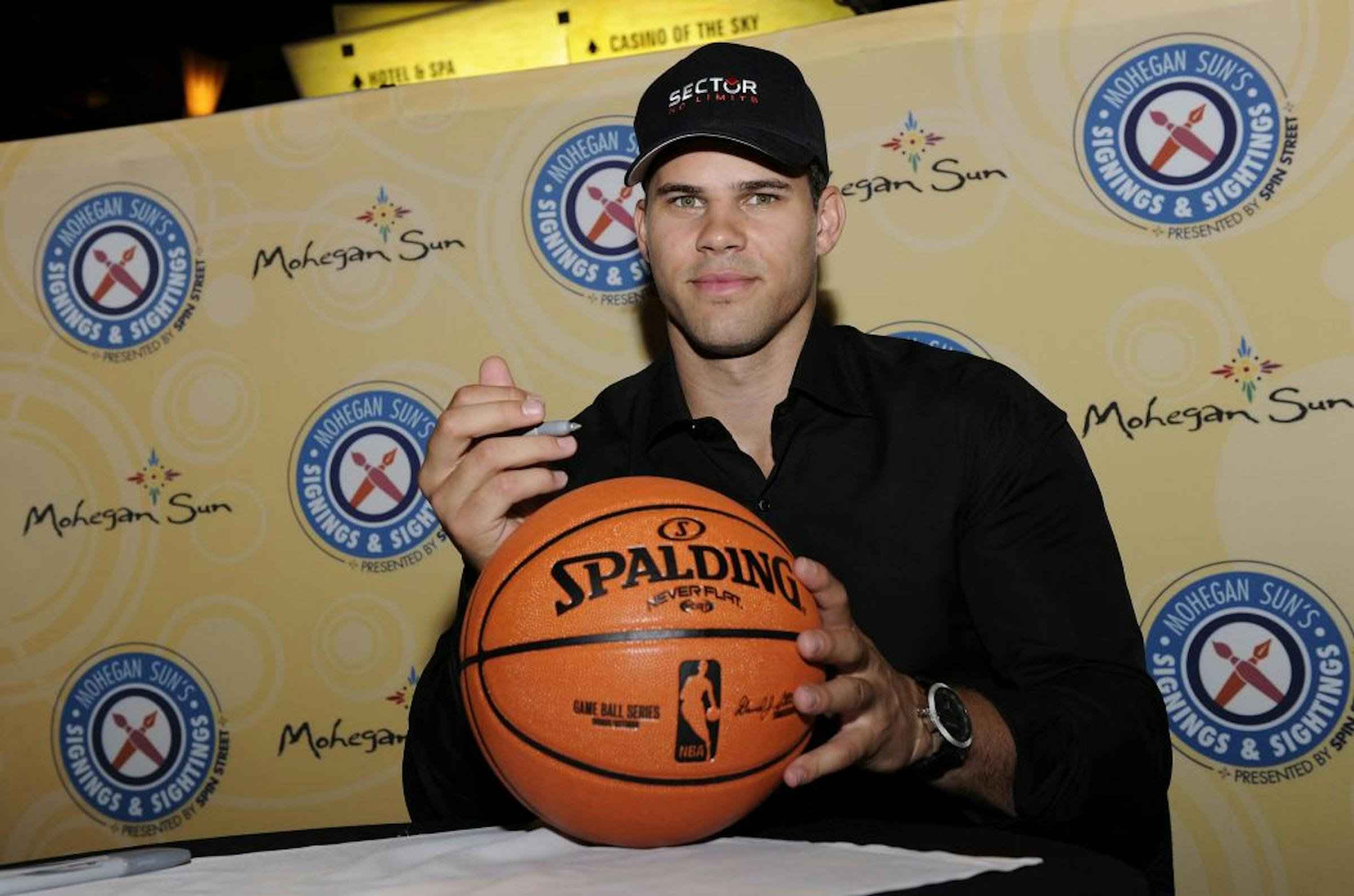 C.J.: Kris Humphries' parents file for divorce