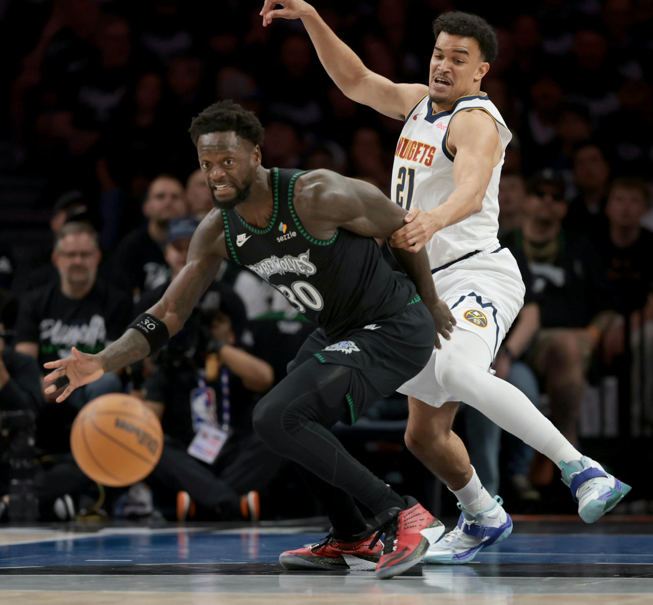 Live from Target Center: Timberwolves beat Nuggets in Game 3