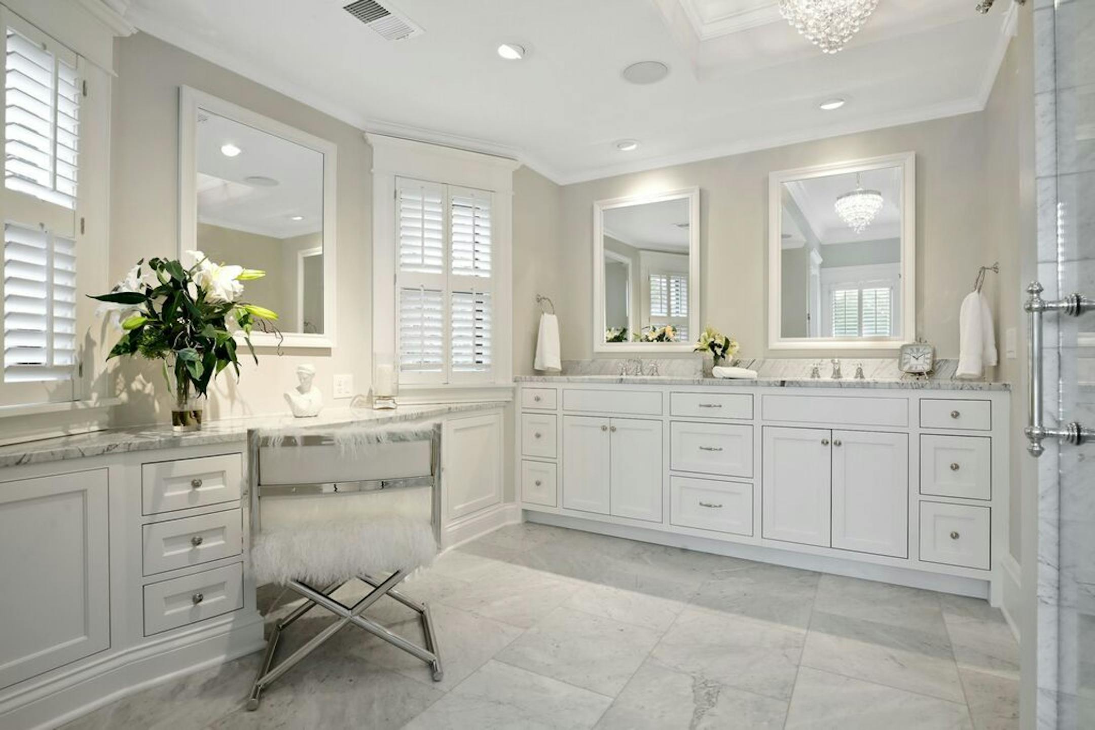 $2.2M Victorian home in Minneapolis has been updated with 'every modern ...