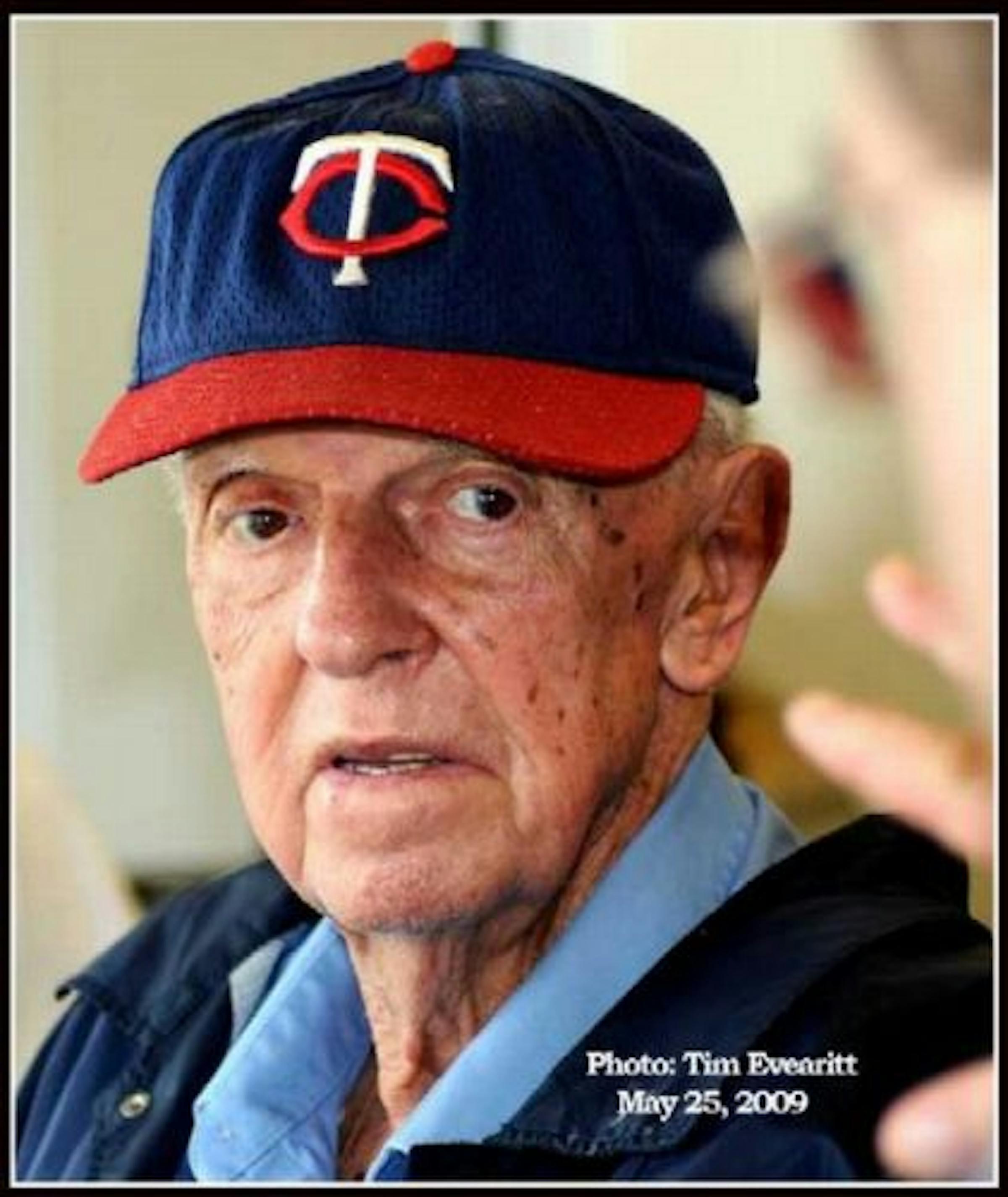 Cal Ermer, 85: Manager who led comeback in 1967 was 'baseball man'