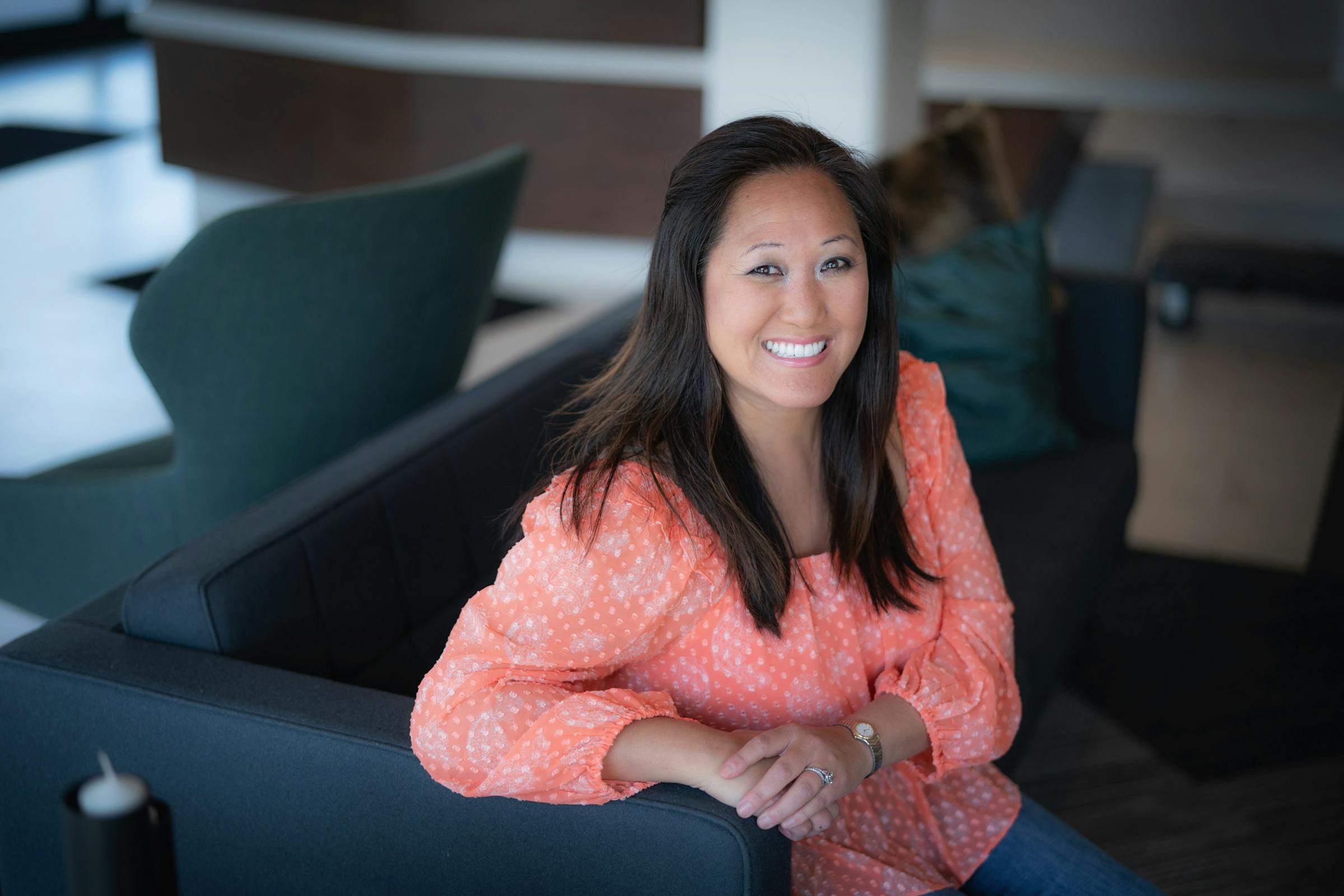 Jennifer Carnahan fights to stay atop Minnesota GOP