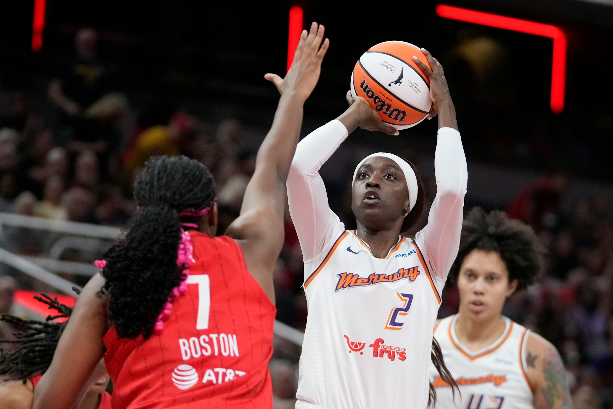 Lynx, Western Conference player of the week Napheesa Collier take on ...