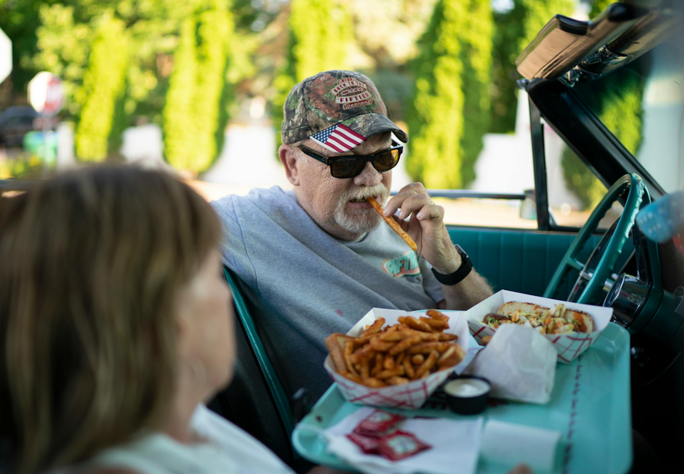 7 Twin Cities drive-in restaurants that turn your car into a dining room