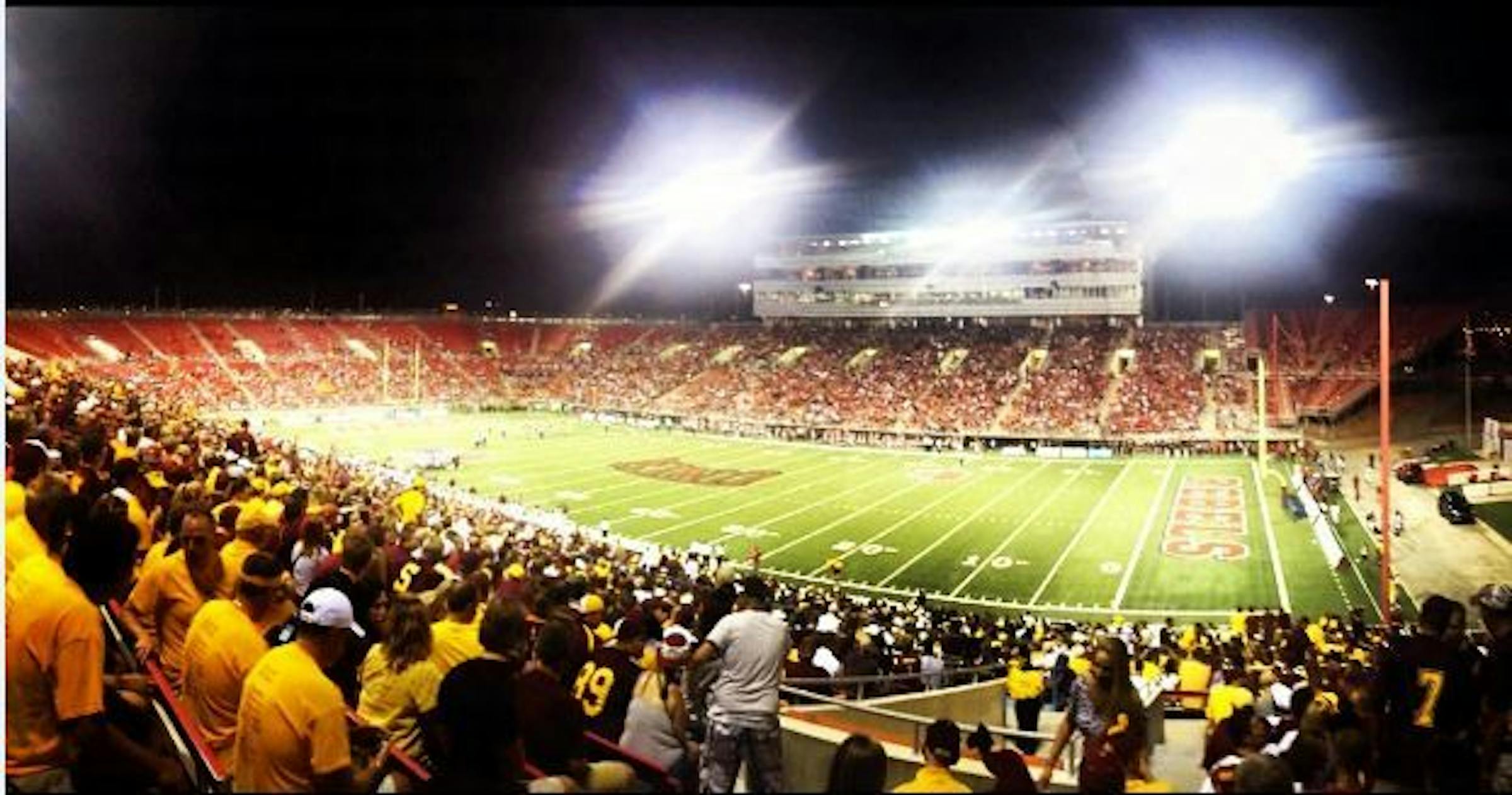 Gophers Students Can Have a Tailgate for Others to Envy