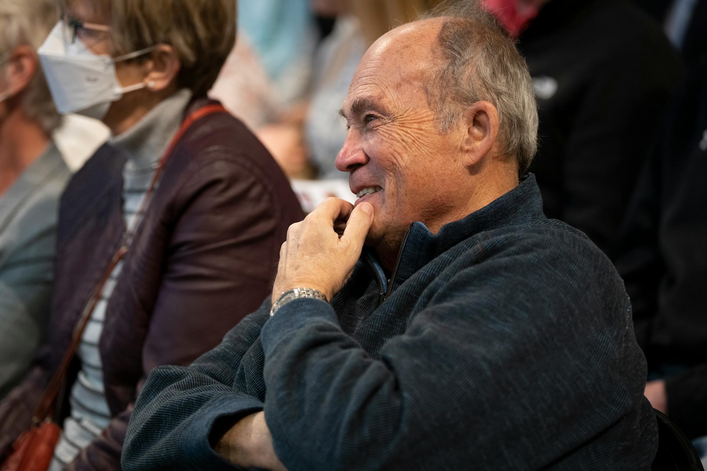 Star Tribune columnist Patrick Reusse, team executive Laura Day honored ...