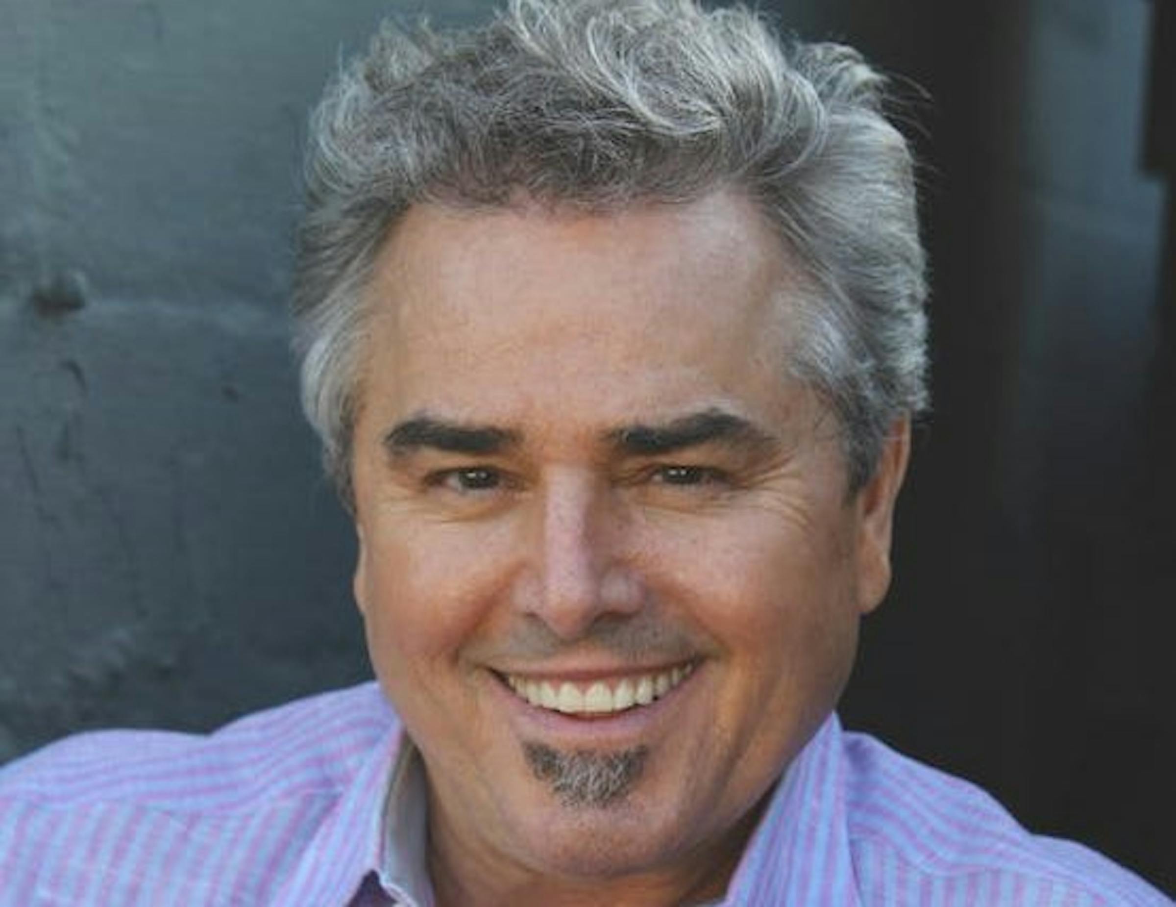 Christopher Knight of 'Brady Bunch' fame talks home style in Minneapolis