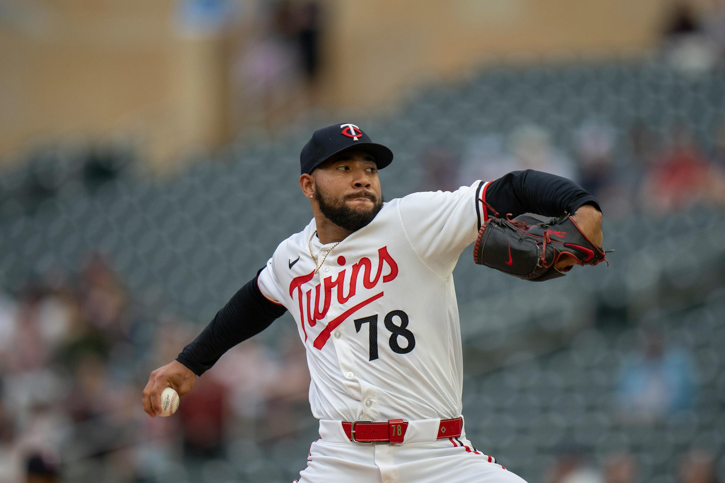 Patrick Reusse on the Twins’ mastery and a Timberwolves mystery