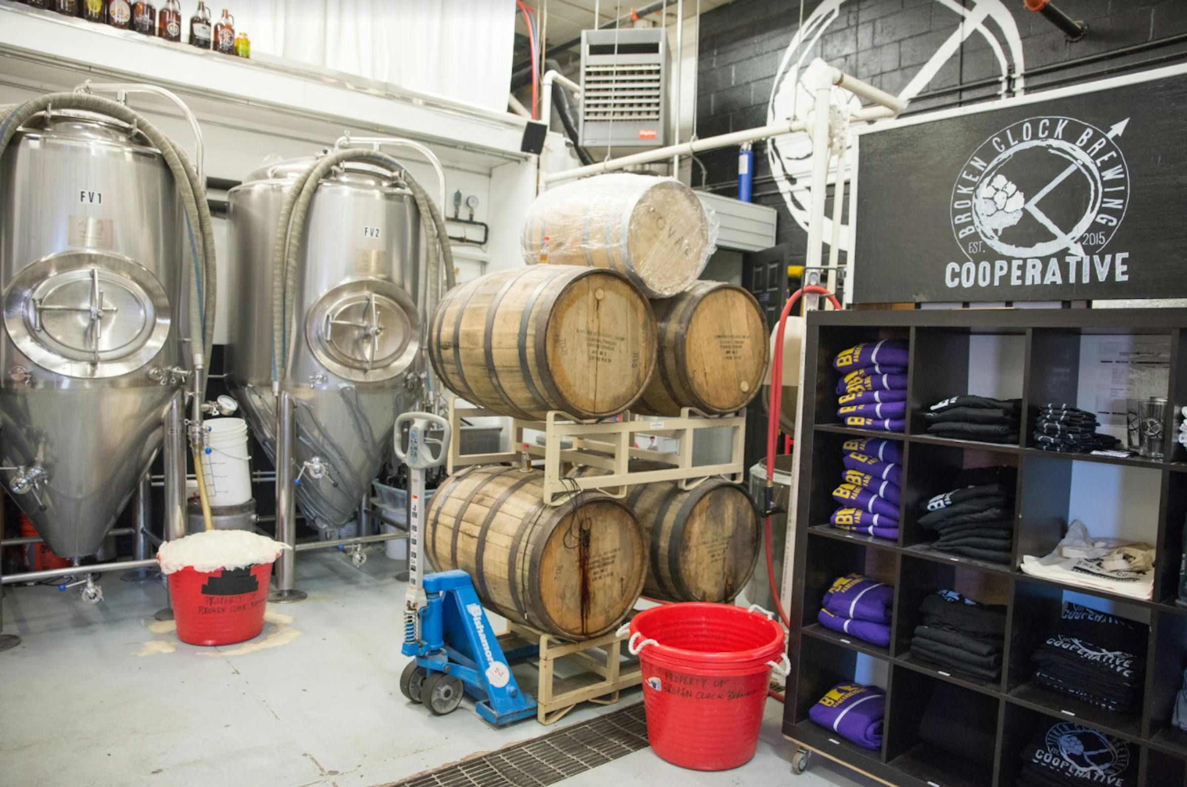 Emailer threatened to bomb kid-friendly ‘Drag Queen Story Time’ at ...