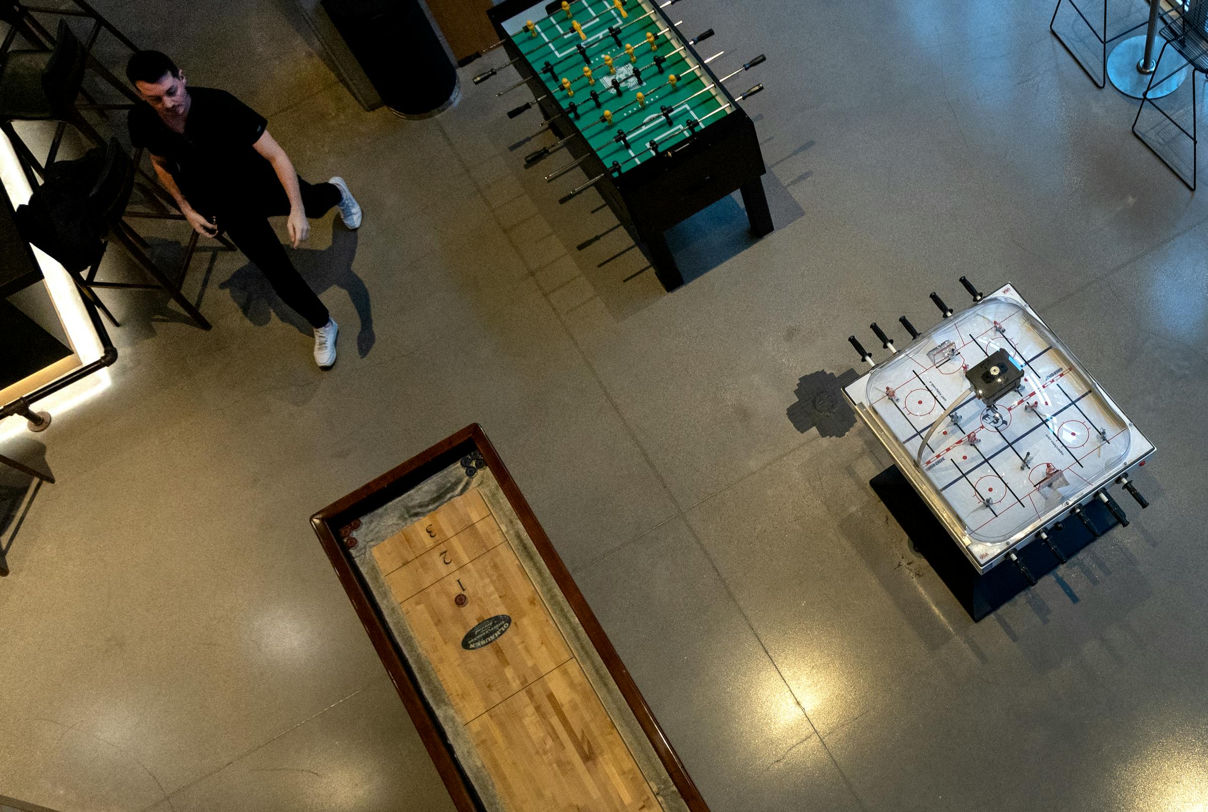 Minnesotans still taking fewer business trips but are tacking on leisure