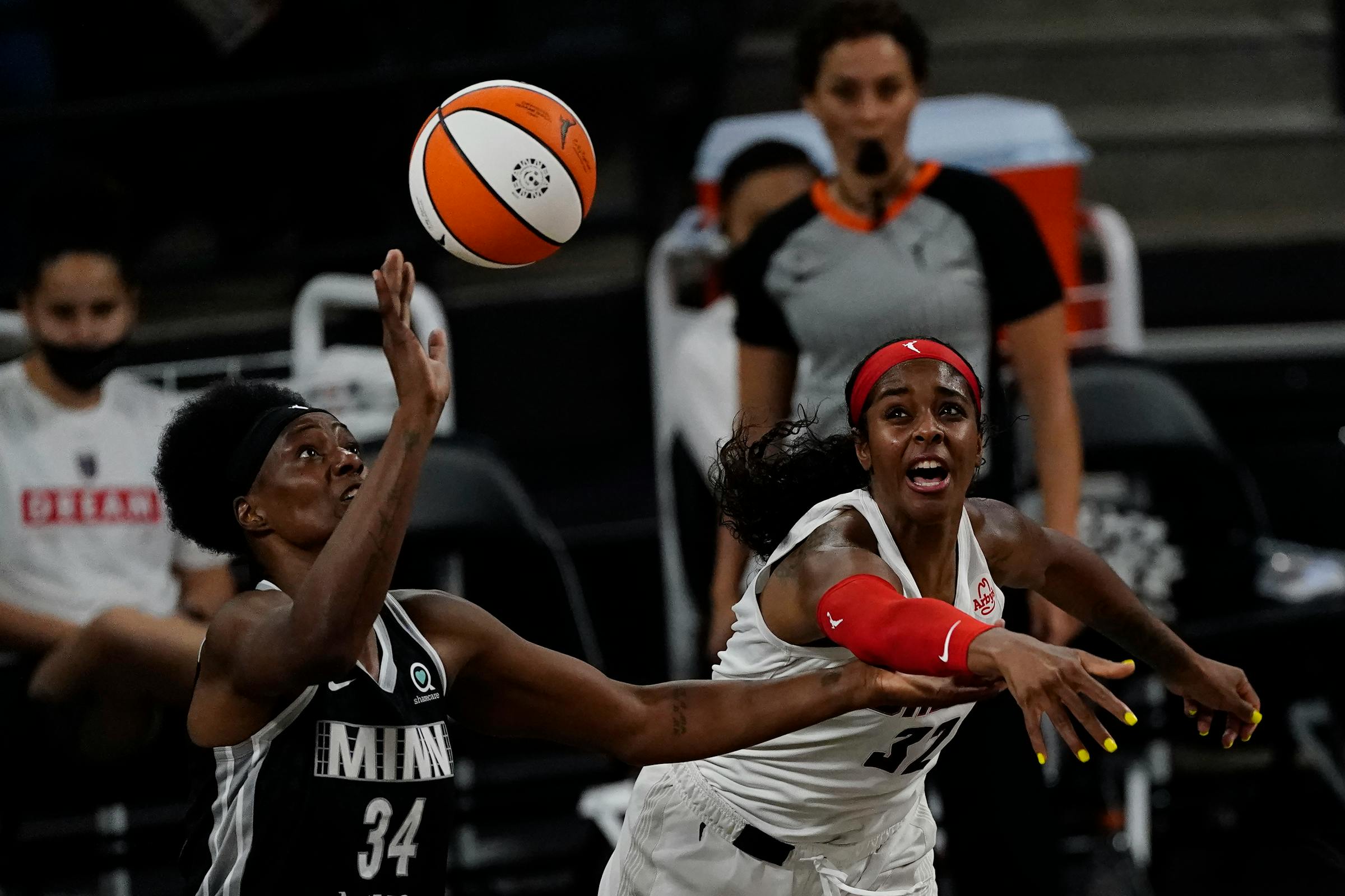 Kayla McBride jump shot lifts Lynx over Atlanta 87-85