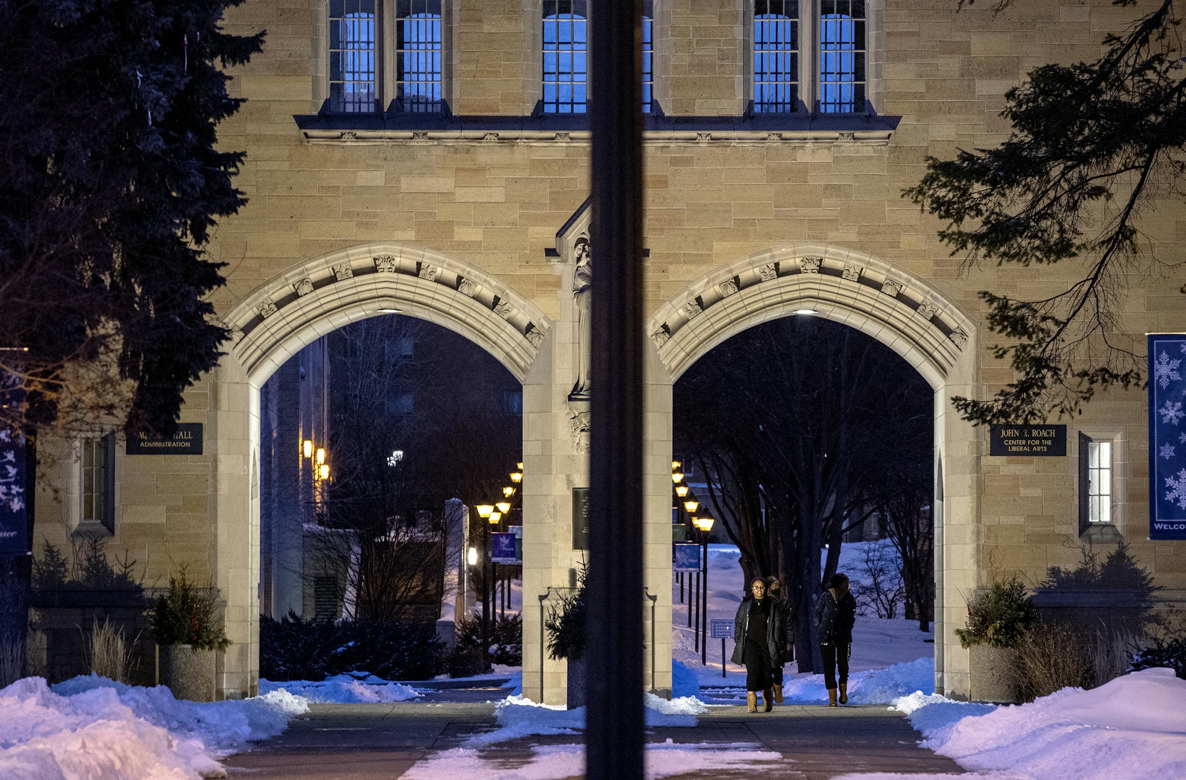 New University of St. Thomas institute will train teachers to identify ...