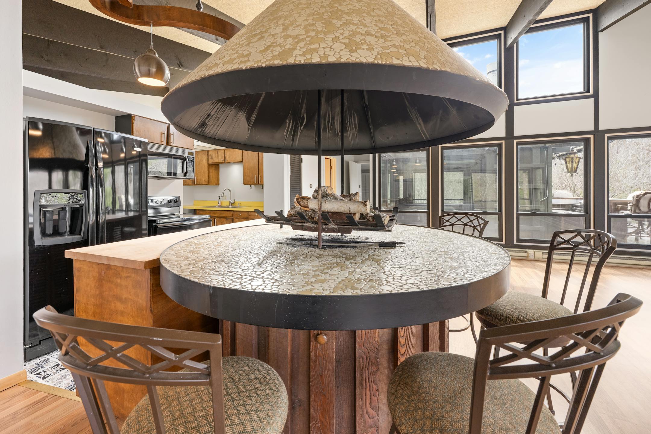 An origianl Rockpile home in St. Croix Falls hits the market