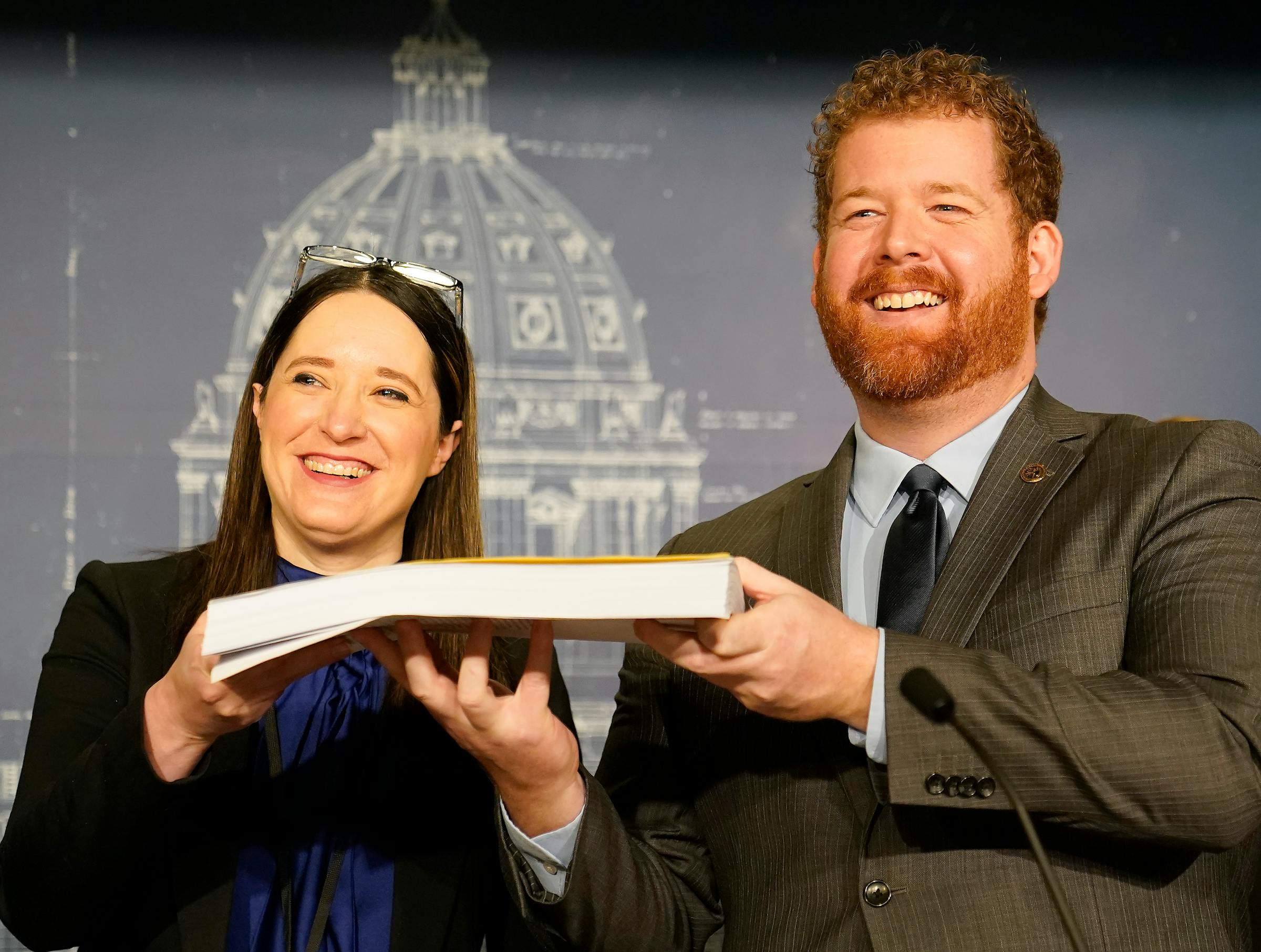 '2023 is the year': Minnesota Democrats unveil bill to legalize ...