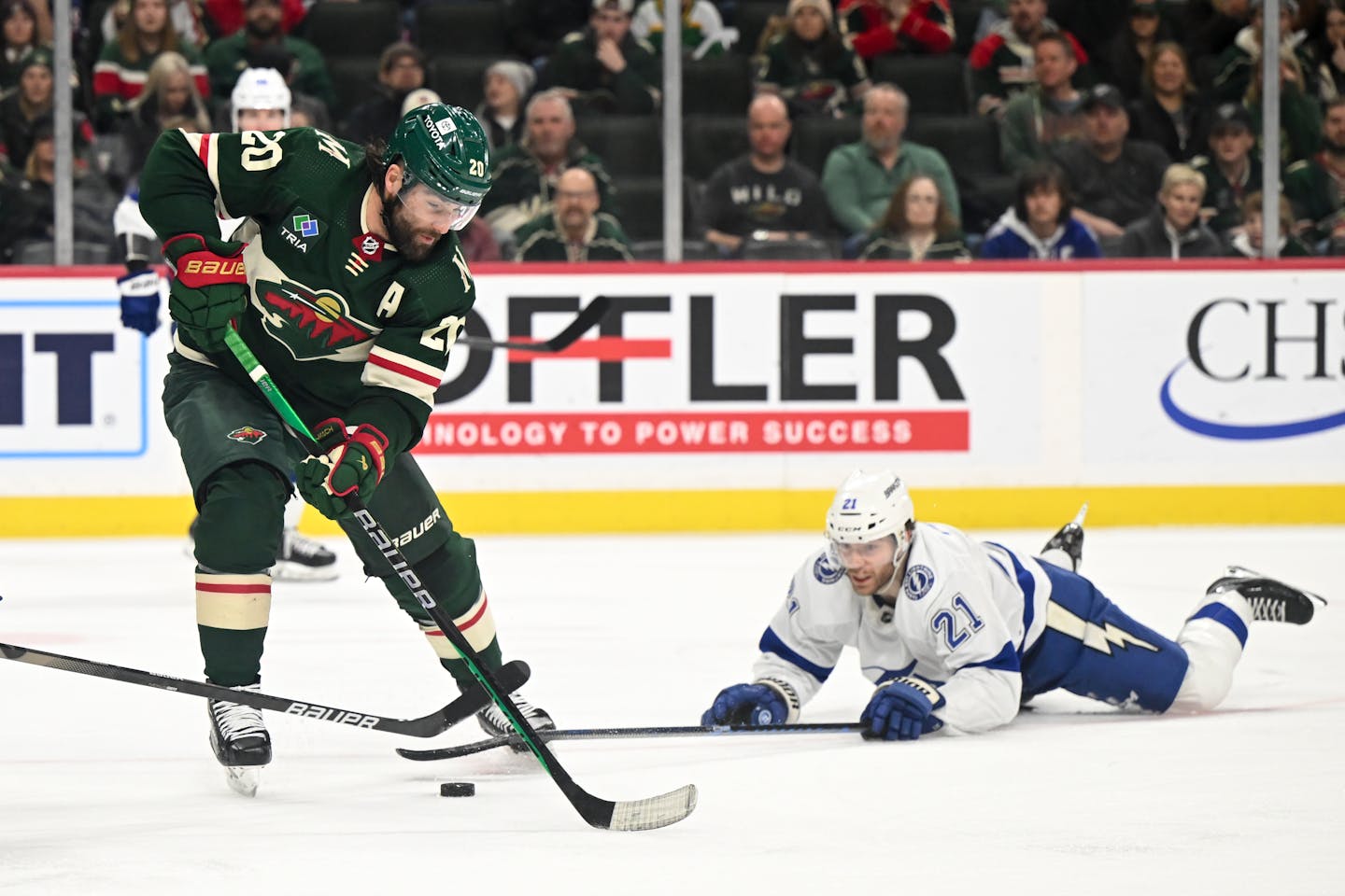 Pat Maroon échangé aux Bruins de Boston : Le Wild fait un gros ...