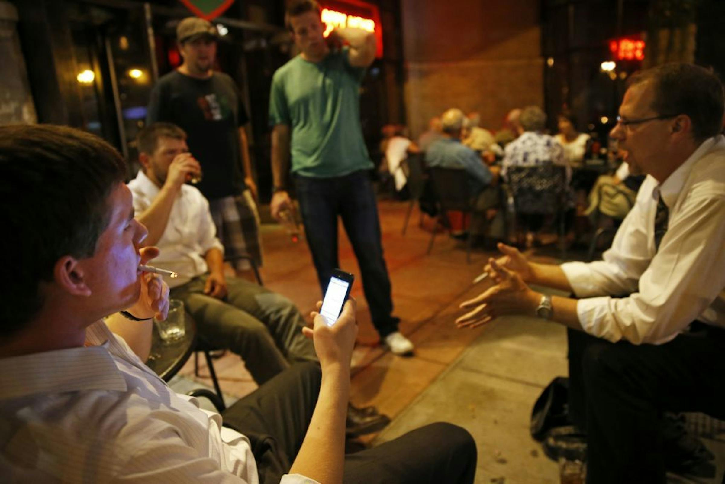 Lawmakers take on smartphone theft