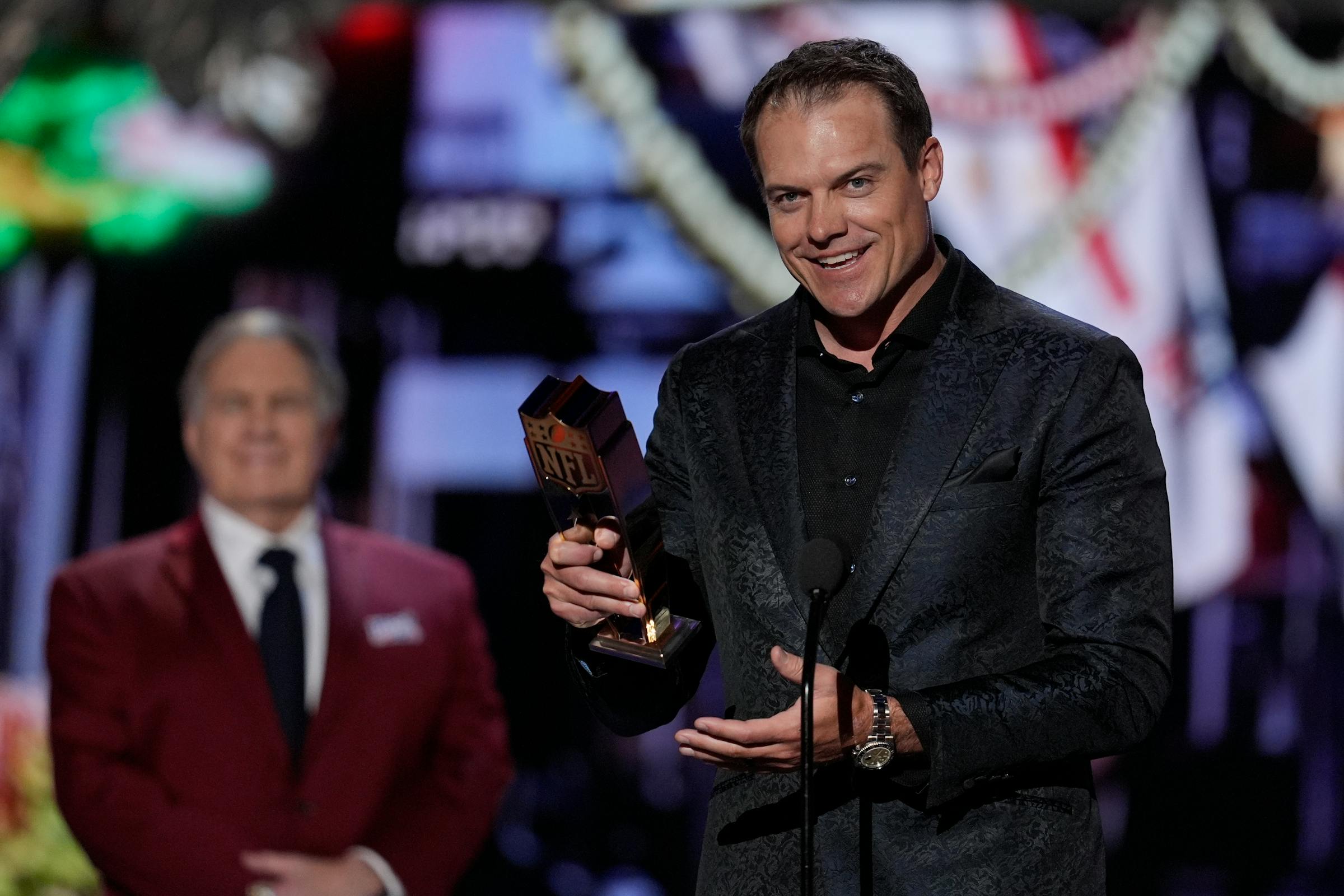 NFL Honors: Vikings' Kevin O'Connell wins Coach of the Year