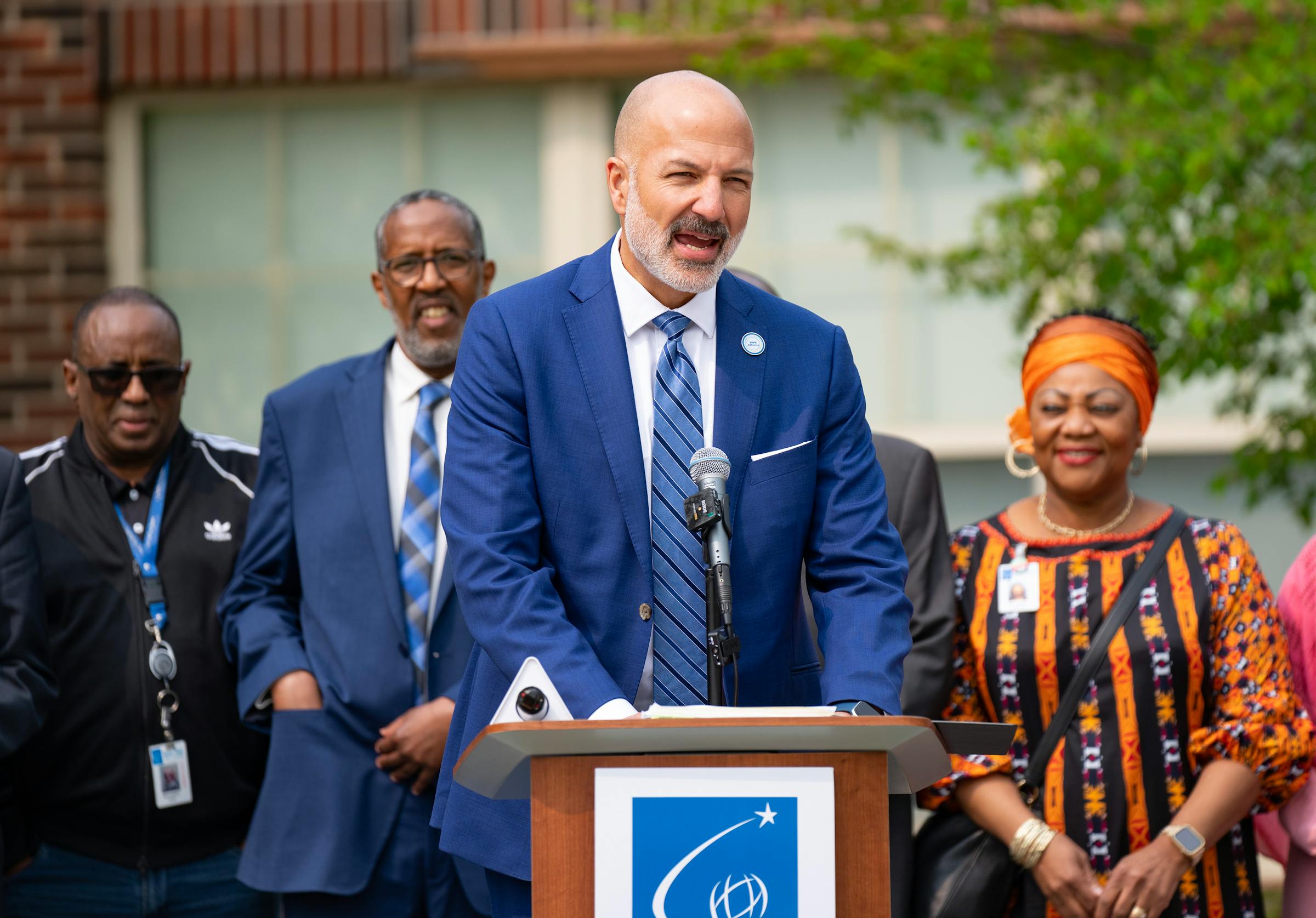 Help wanted: Teachers, classroom aides as Minnesota school year nears