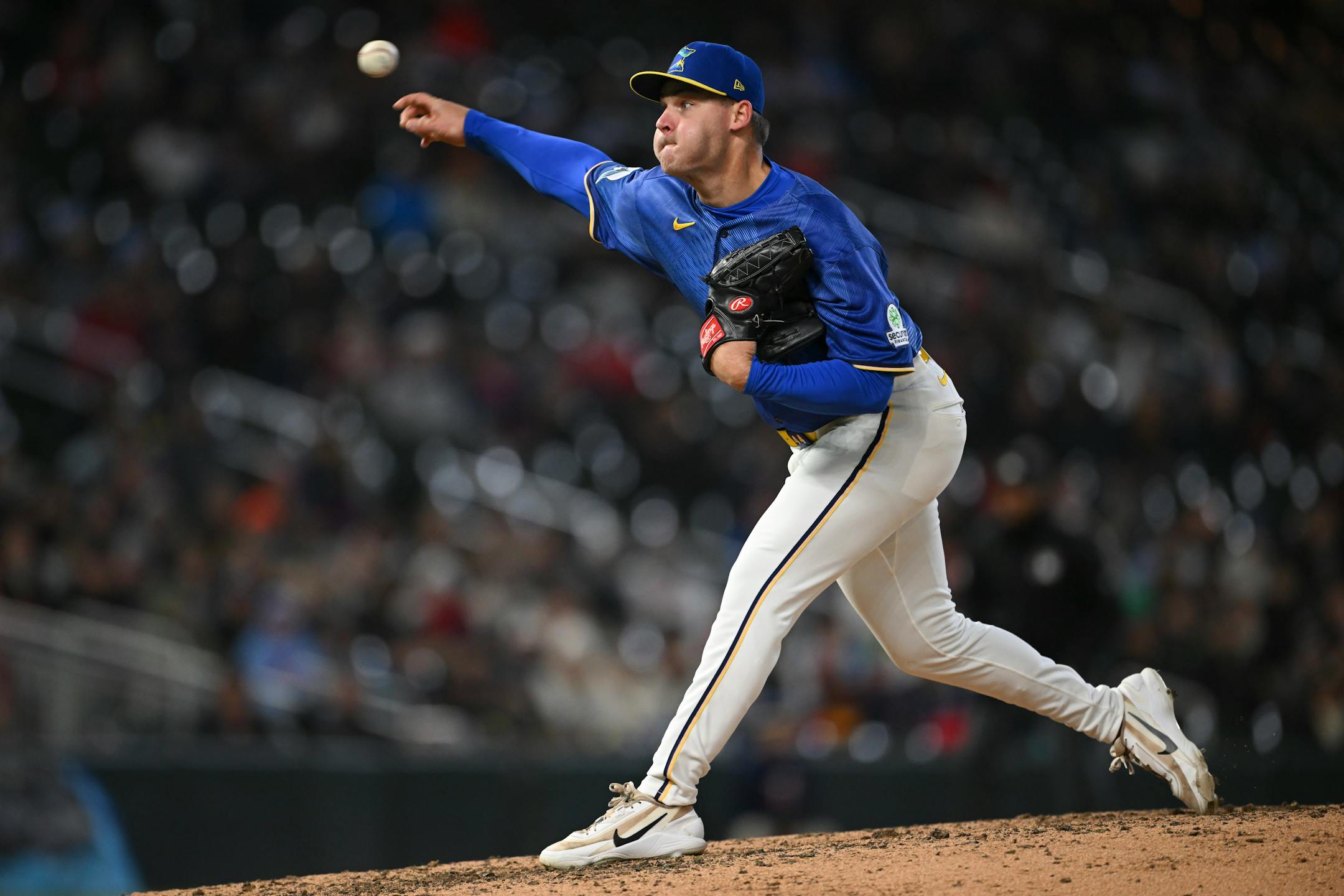 Luke Keaschall has rough game offensively in Minnesota Twins’ loss to Reds