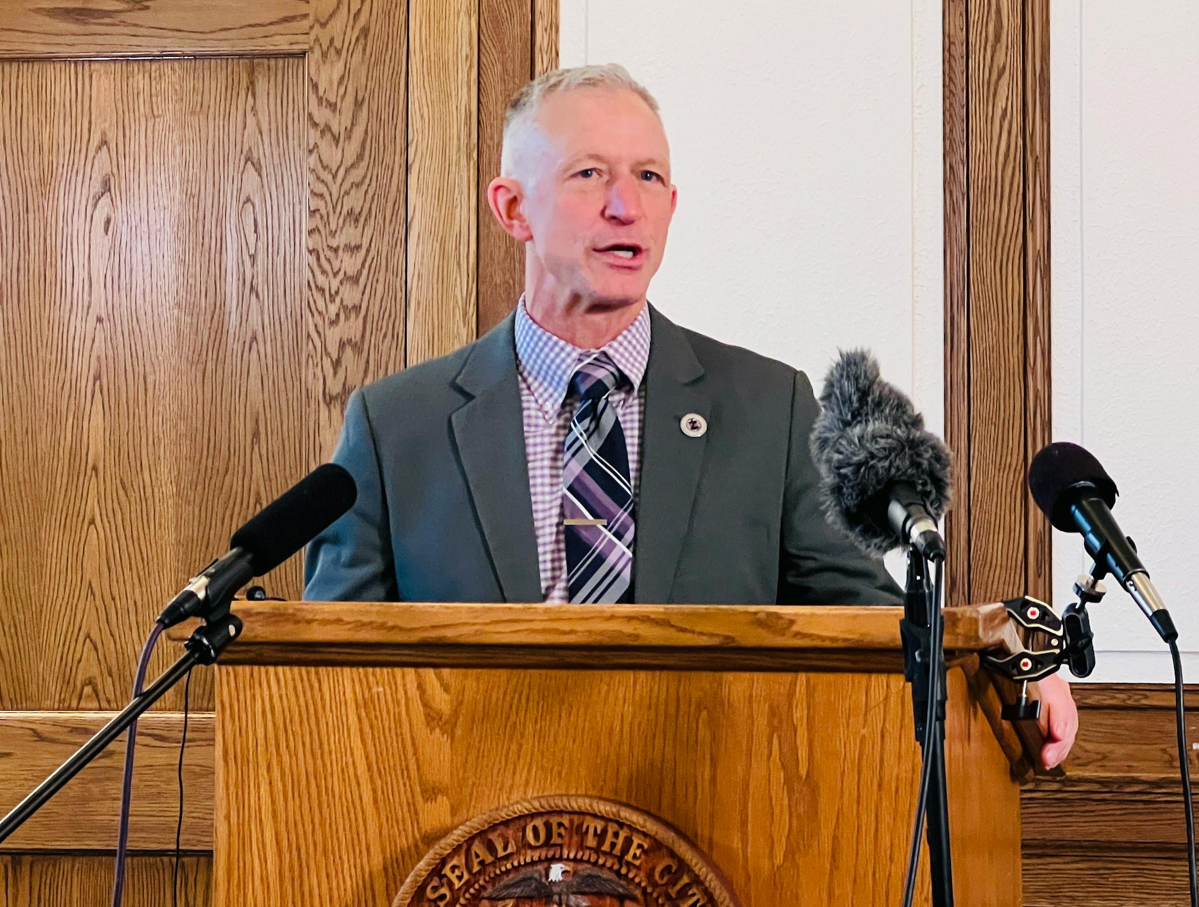 Despite success, Duluth mayor wants to review out-of-town tourism ...