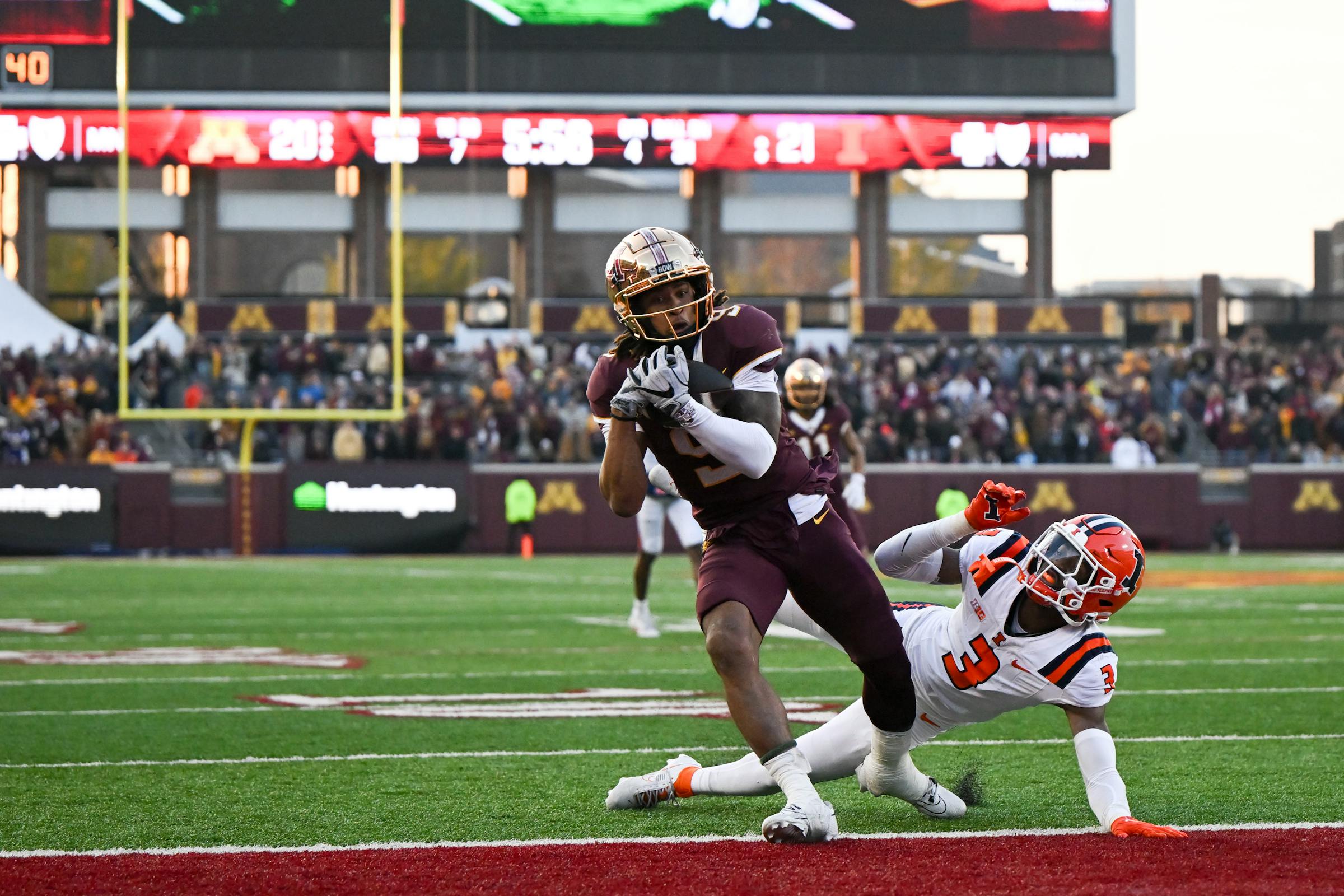Gophers junior Daniel Jackson rising into one of Big Ten's top receivers
