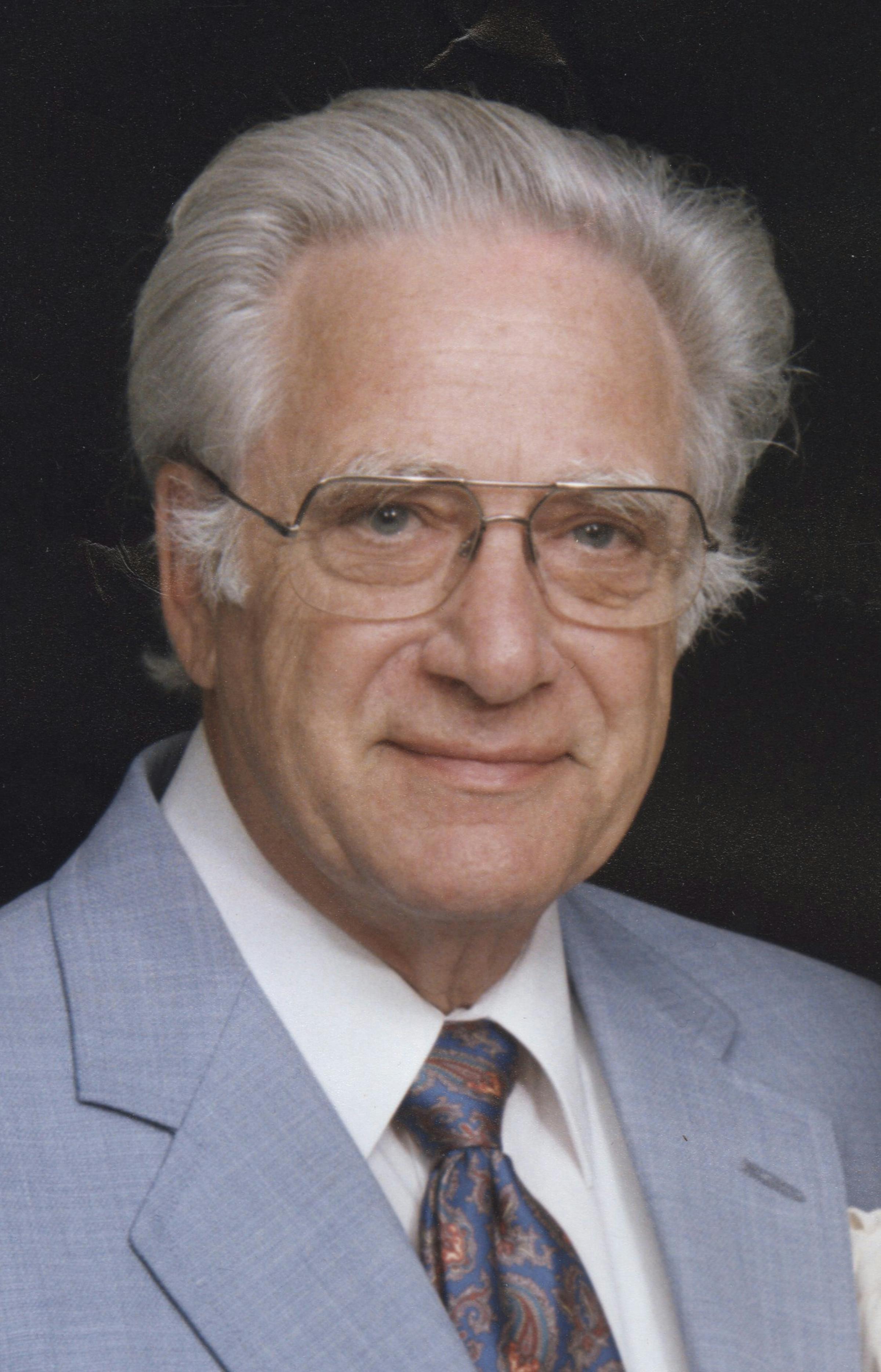 Dr. Charles Peluso showed interns the ropes