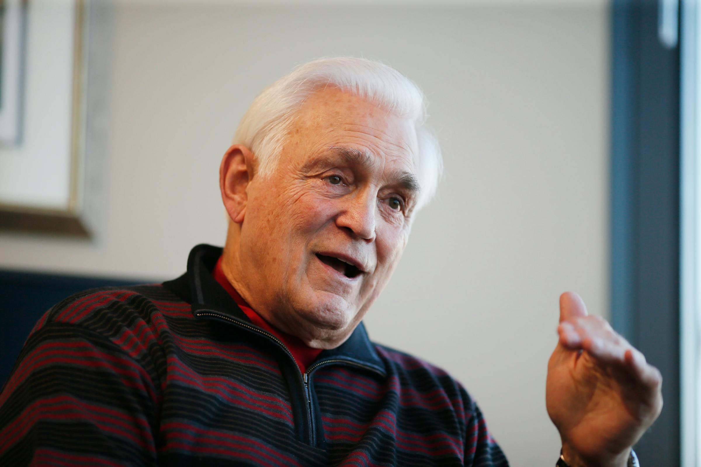 A rich hockey life leads Lou Nanne into the Minnesota Sports Hall of Fame