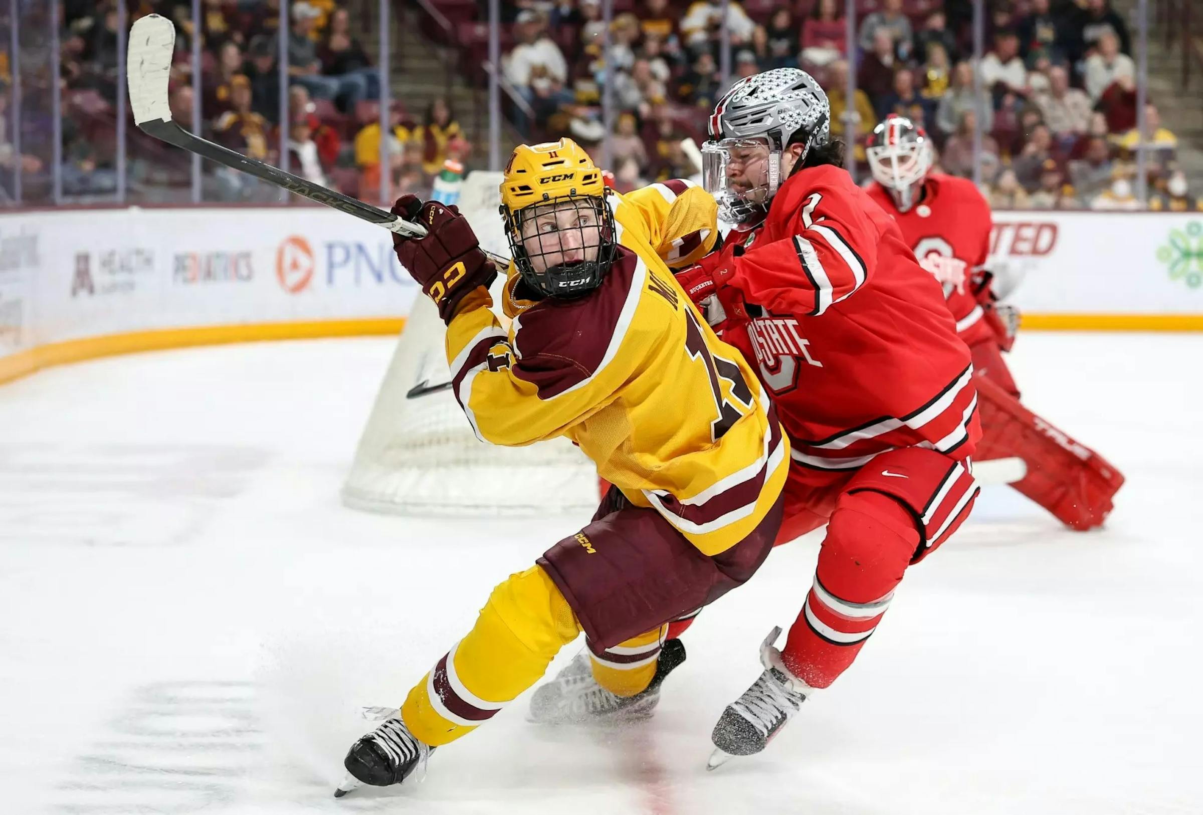Gophers men’s hockey team thrashes Ohio State, moves into first place ...