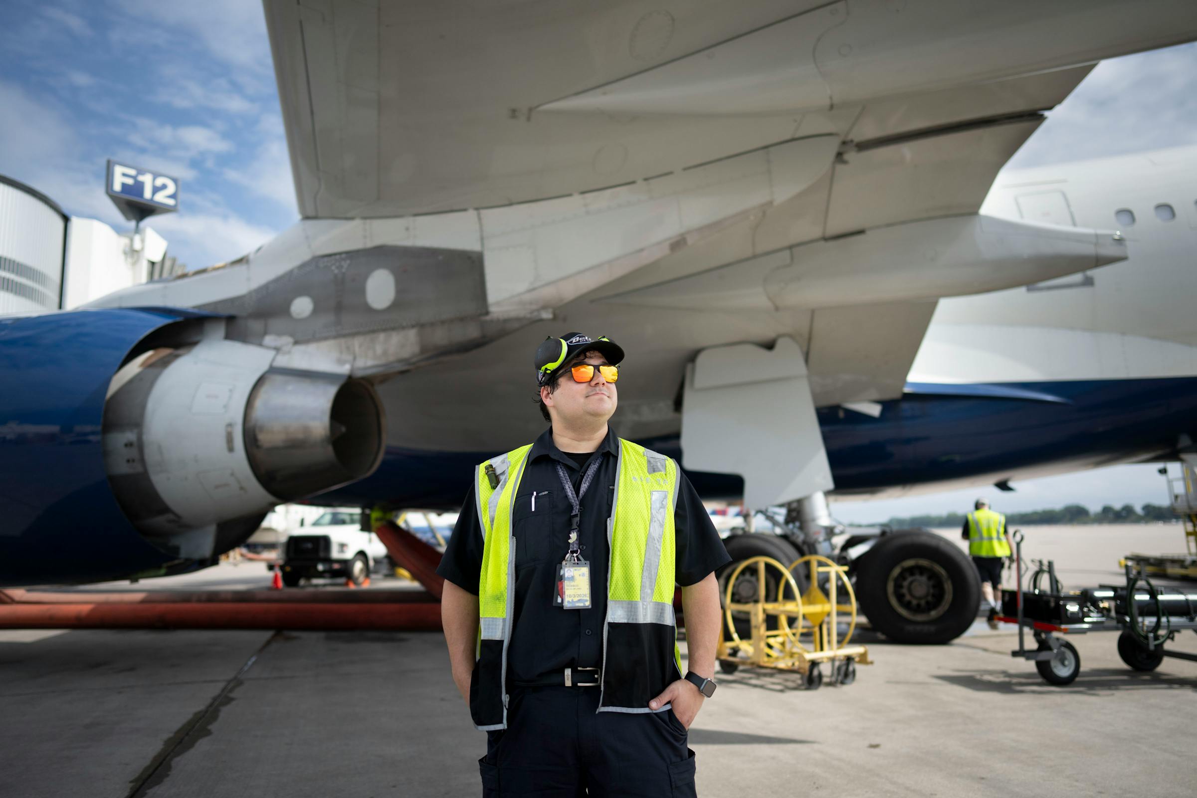 Delta plane mechanic at MSP hates delays as much as passengers do