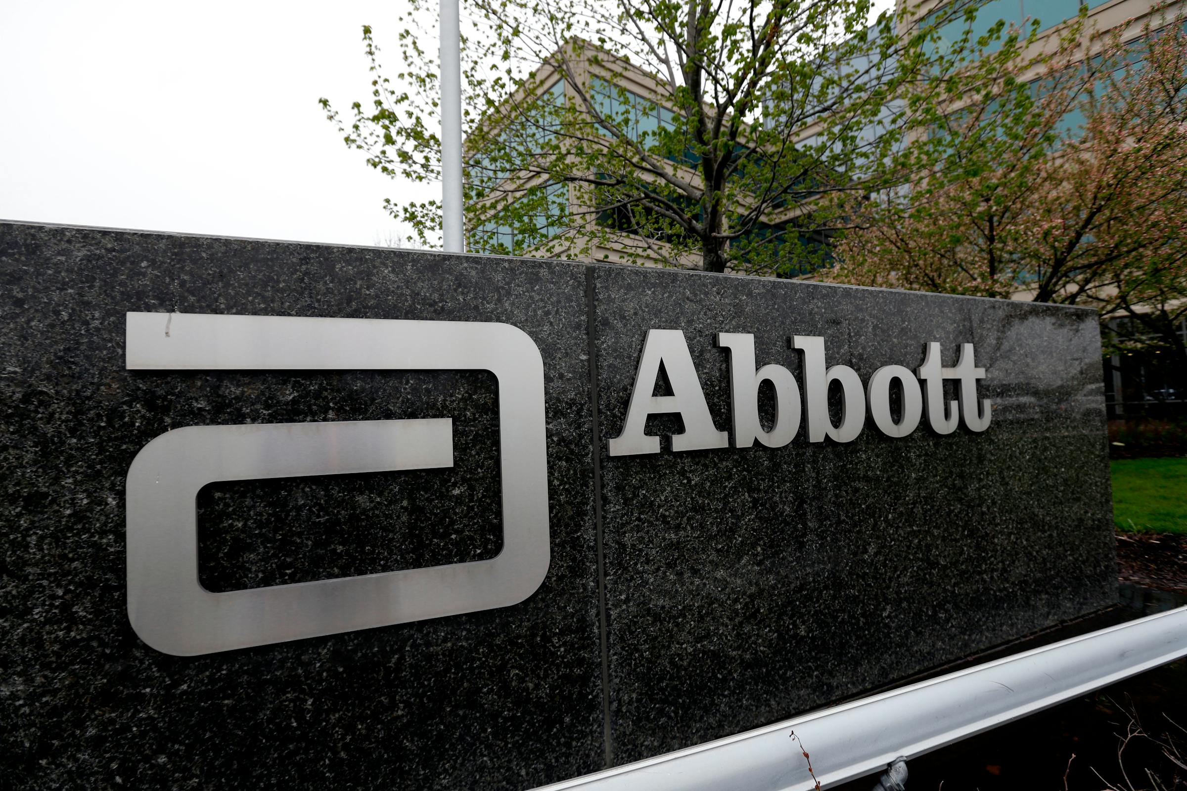 Abbott reports strong medical device sales, topping profit expectations