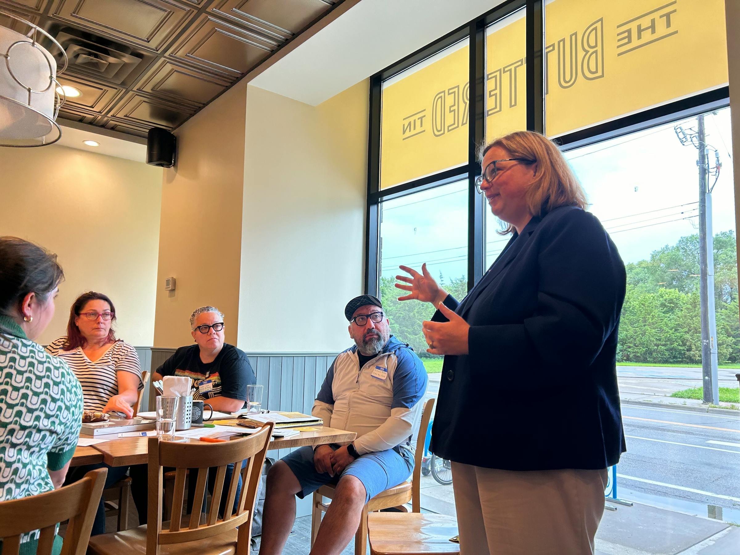 Chefs convene with farmers in northeast Minneapolis to talk farm policy