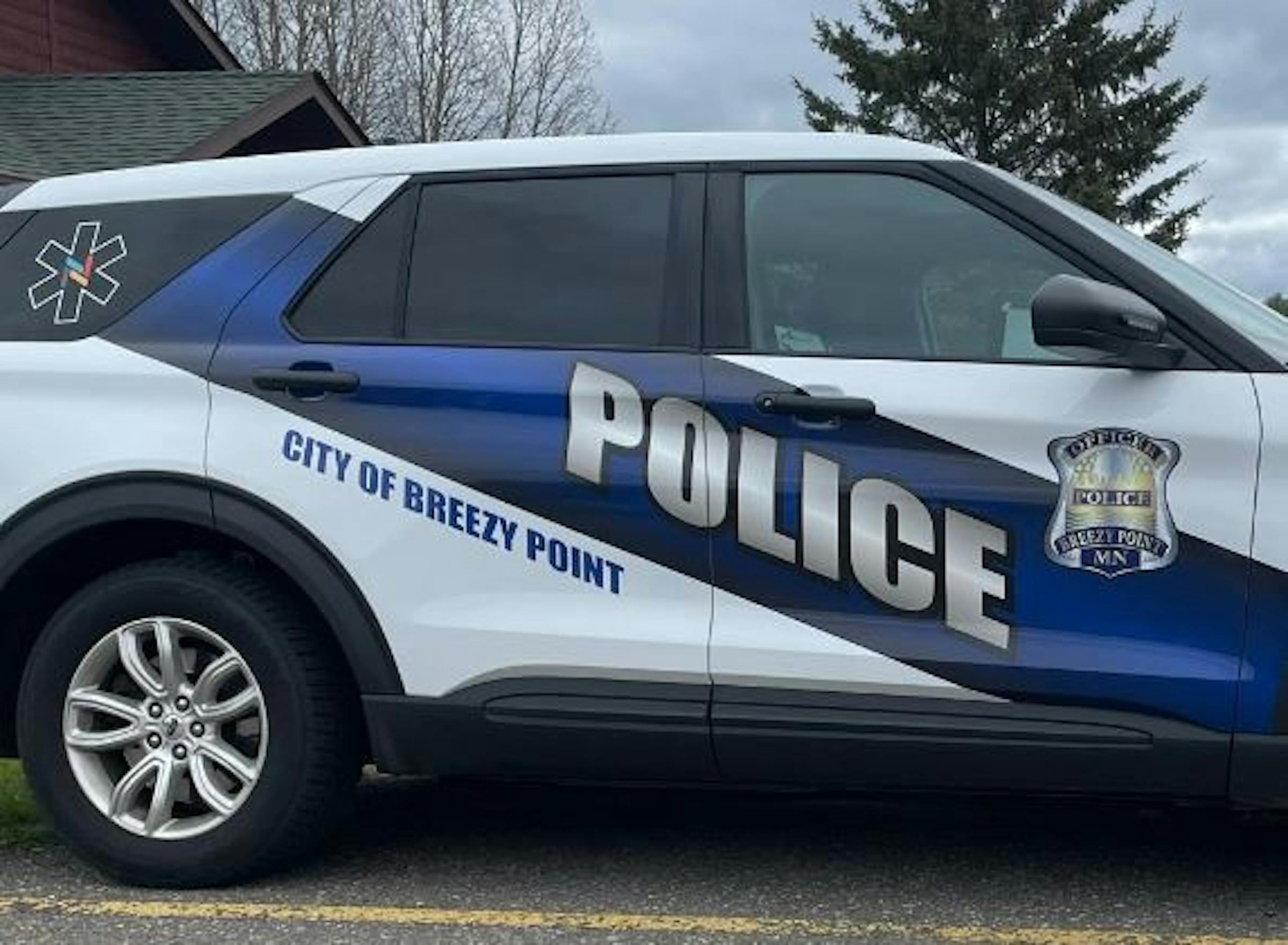 3 people found dead at Breezy Point resort