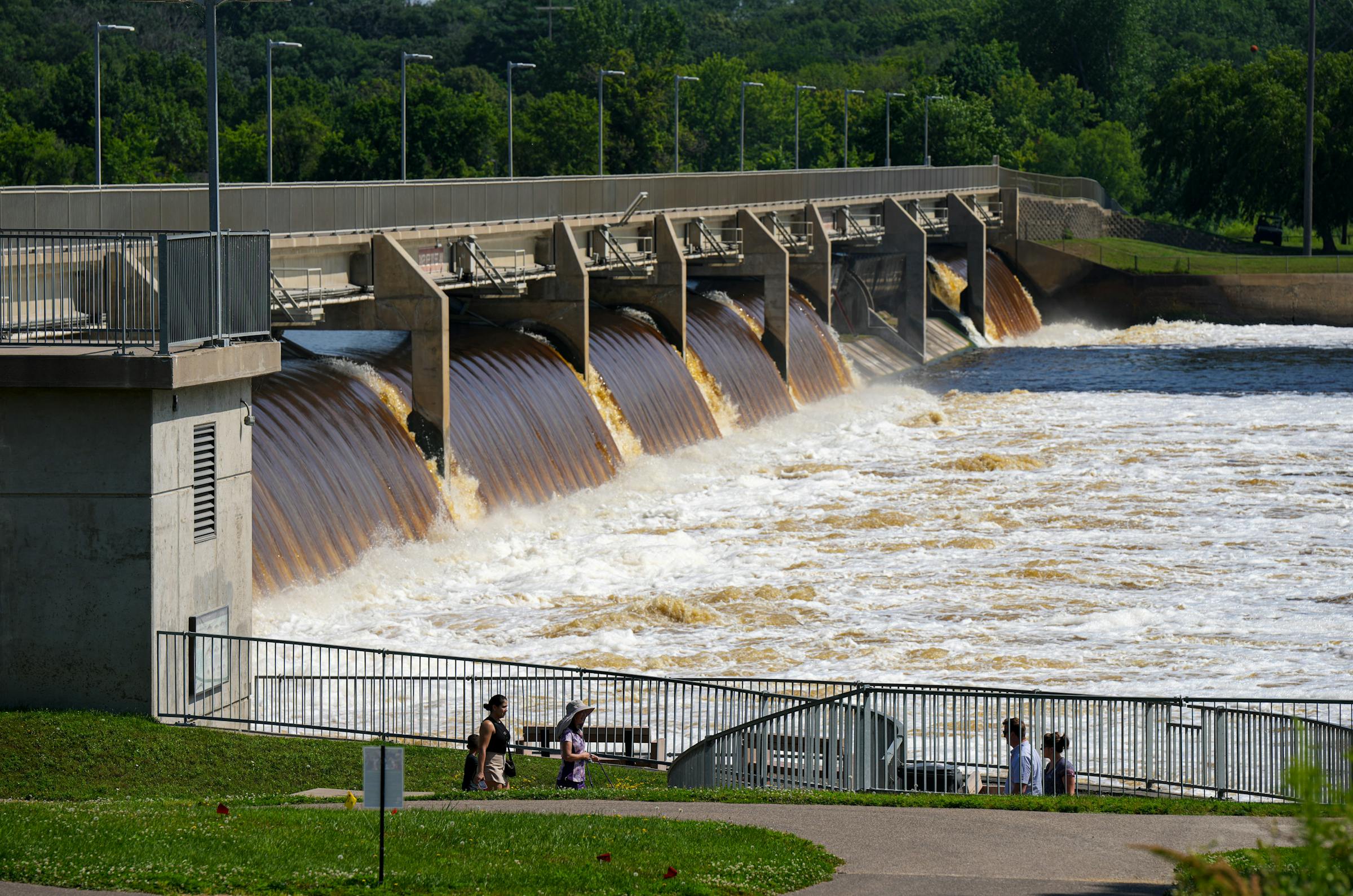 Minnesota dams mostly held up in June flooding, but old structures need ...
